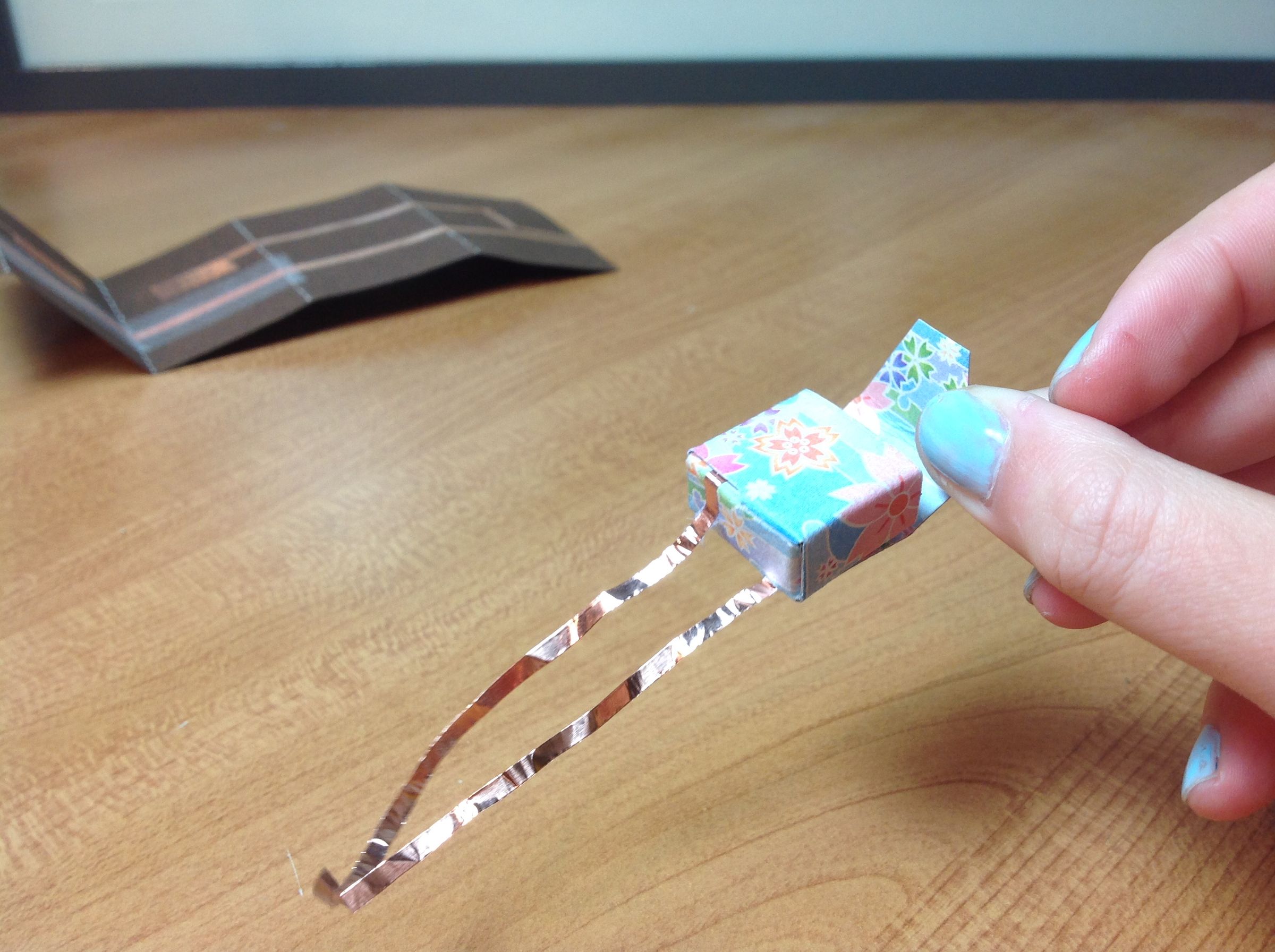 Foldable Electronic Bookmark / Booklight : 16 Steps (with Pictures ...