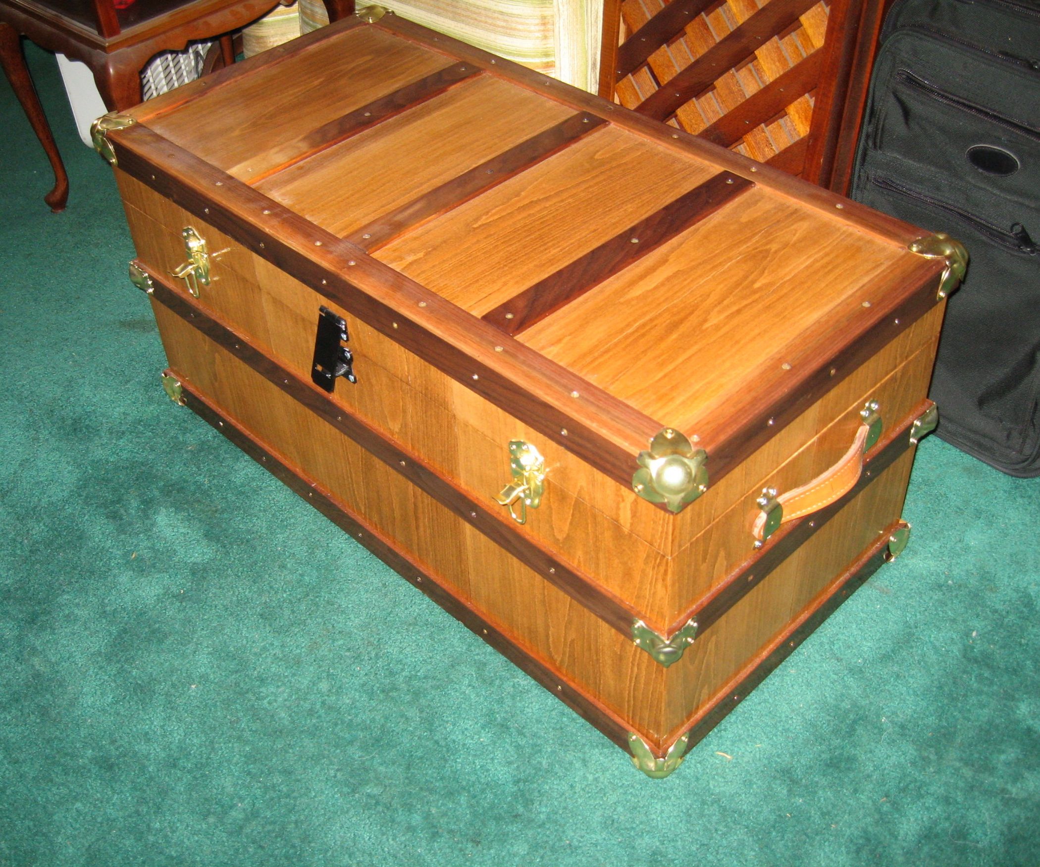 Steamer Trunk : 4 Steps - Instructables