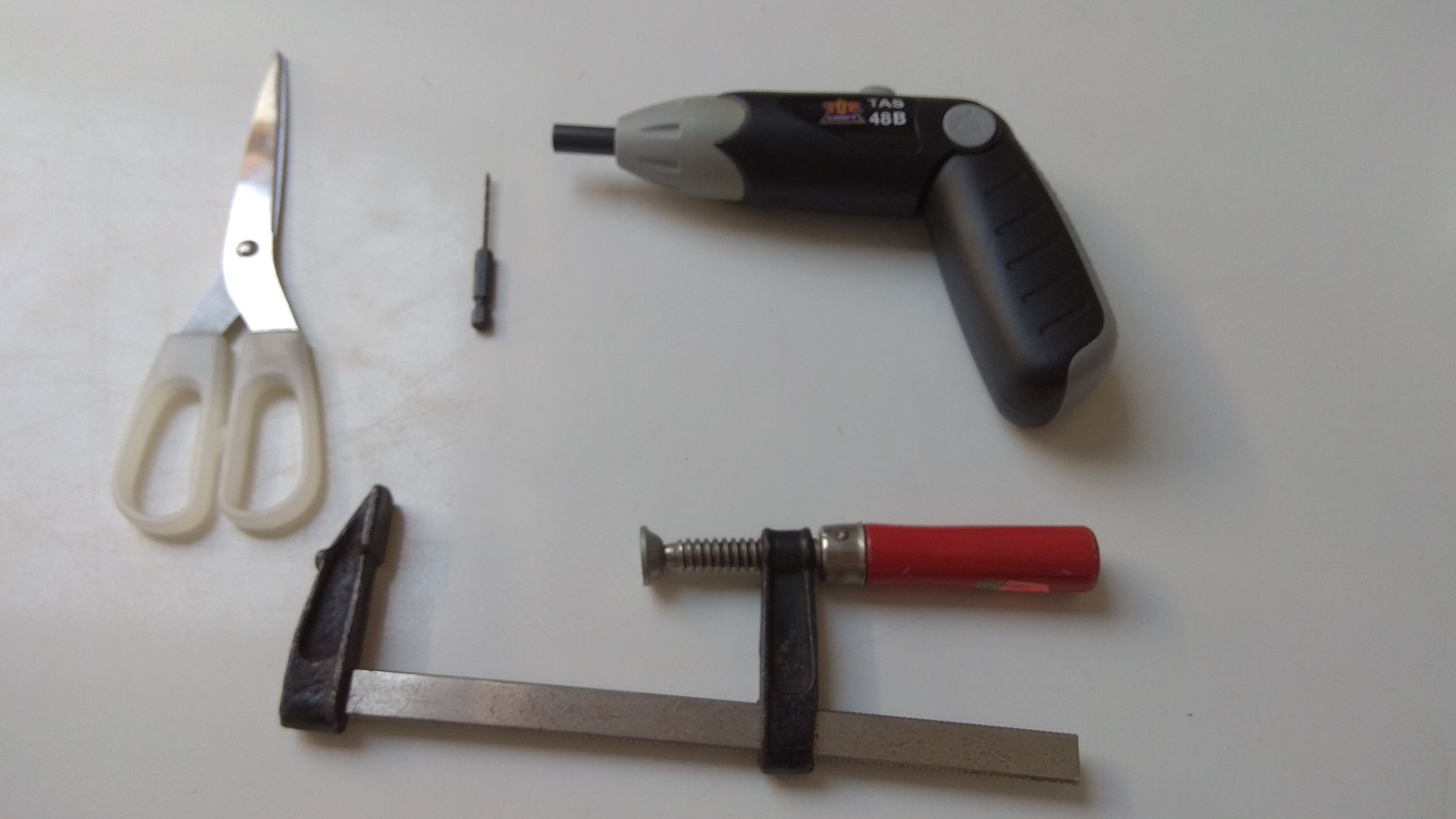 Easy Roof Window Curtain With Lego : 3 Steps - Instructables