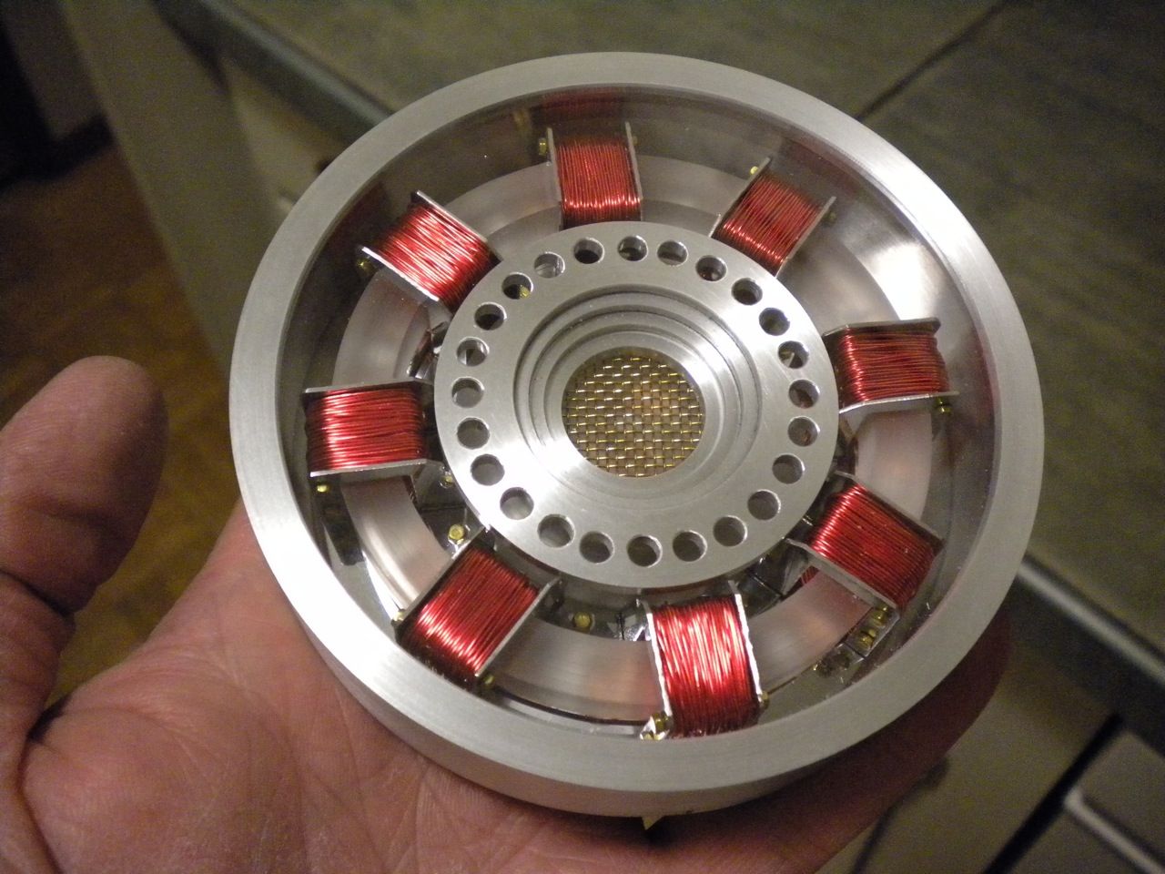 Make an Iron Man Arc Reactor : 6 Steps (with Pictures) - Instructables