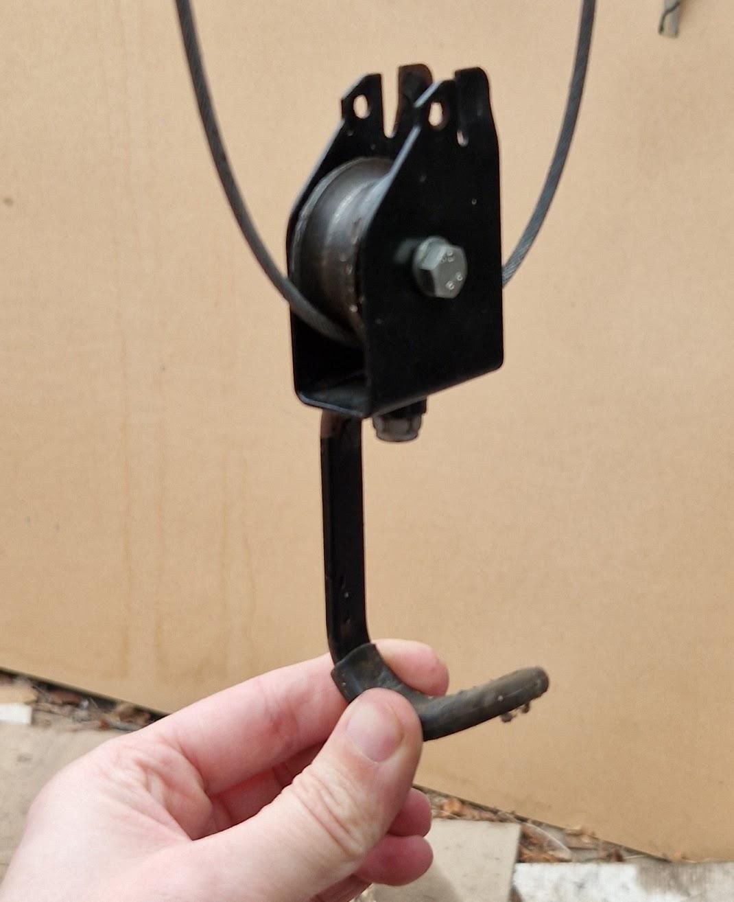 Roof Rack or Entire Roof Hoist, Thunderbirds Style. Also Good for Roof ...