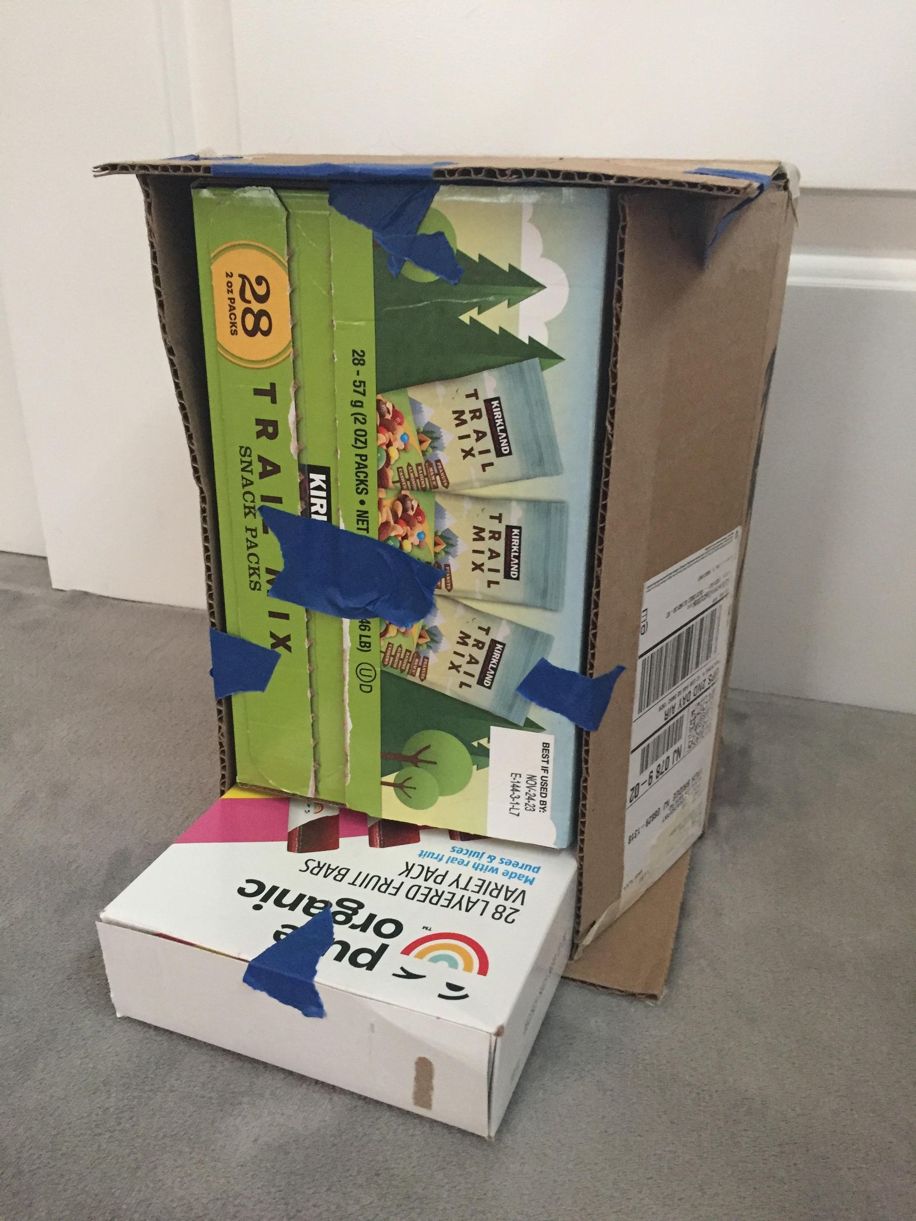 Self-Portioning Dog Feeder Made From Old Boxes : 24 Steps (with ...