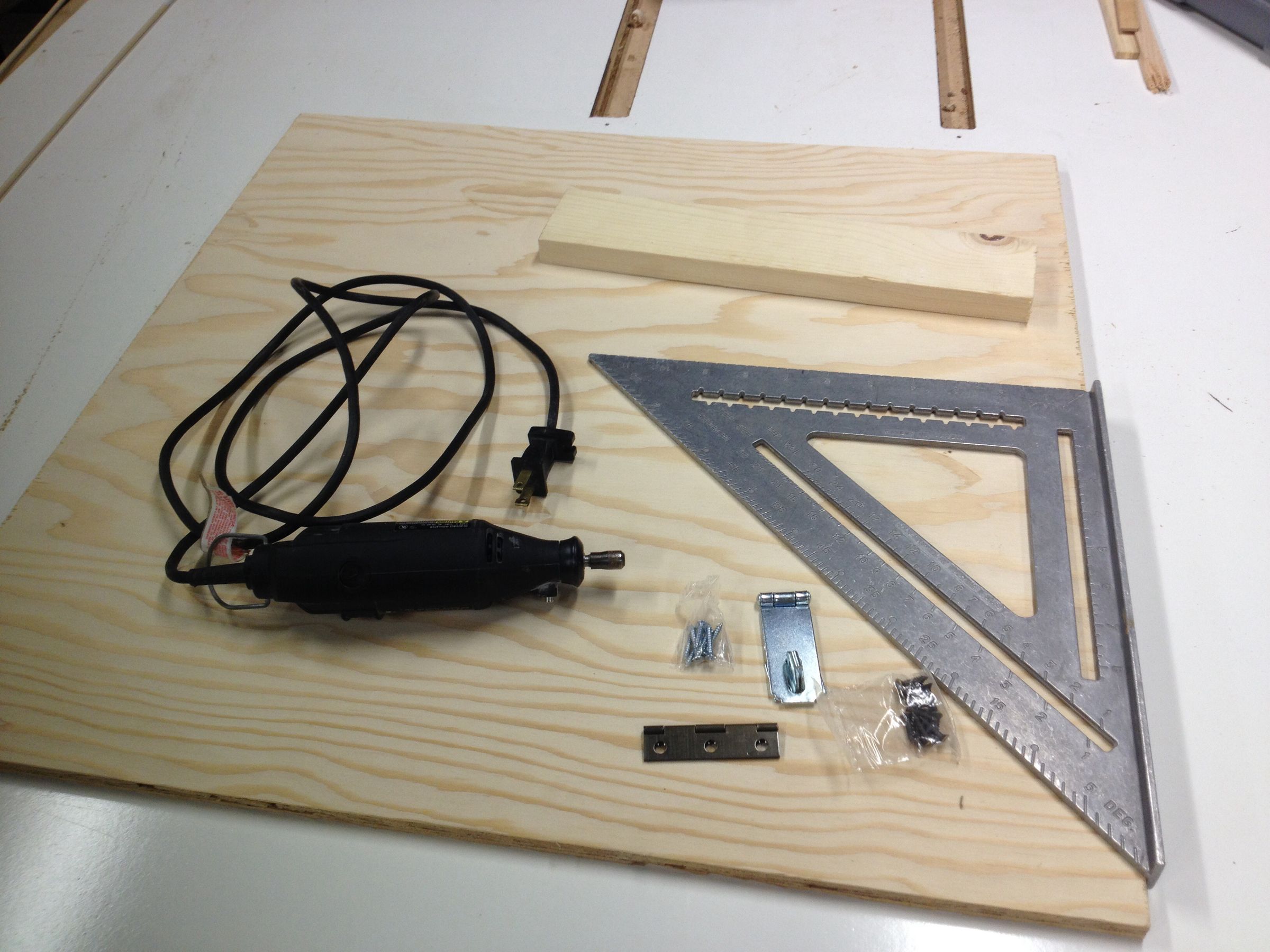 Dremel Saw Table : 7 Steps - Instructables