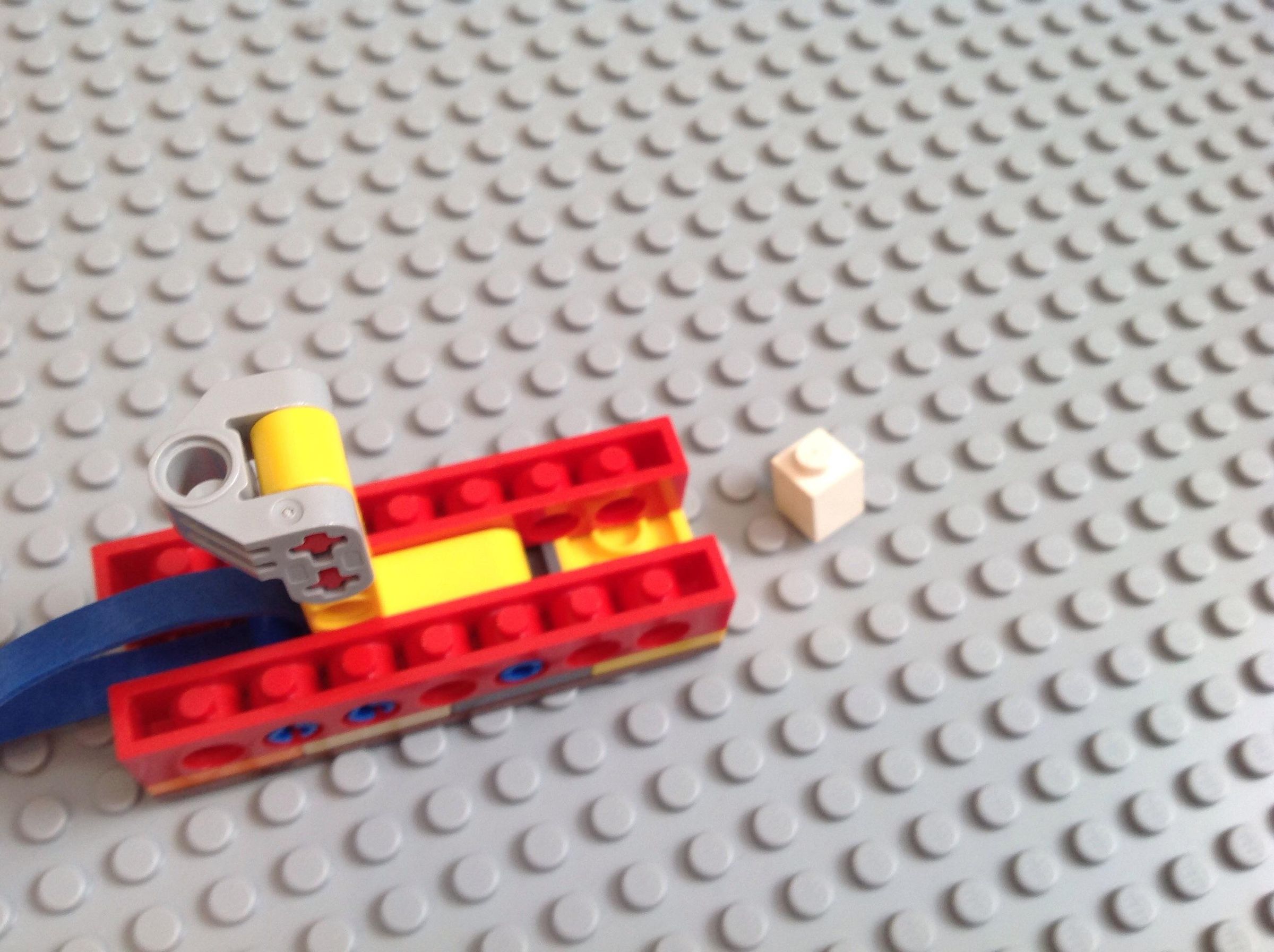 Lego Blowback-action Pistol : 5 Steps - Instructables