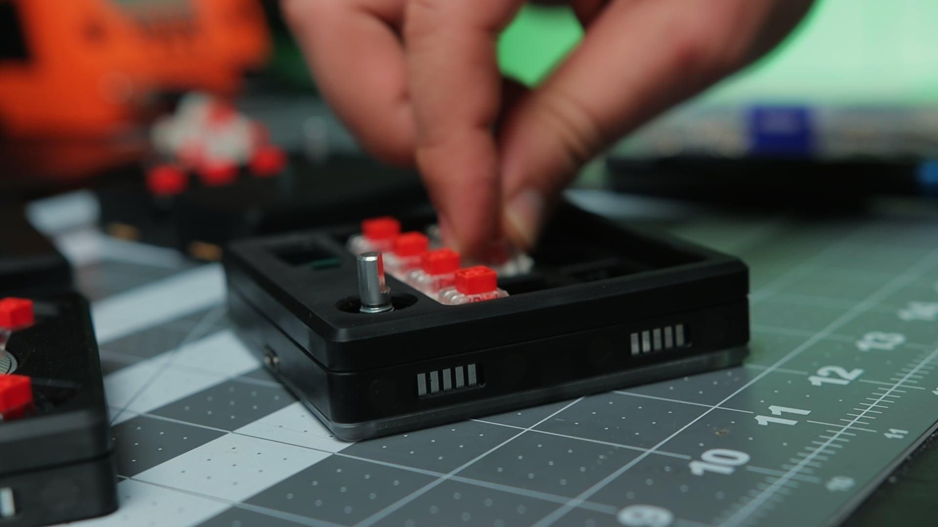 Modular Macro Keyboard System — Ocreeb MK2 : 12 Steps (with Pictures) - Instructables