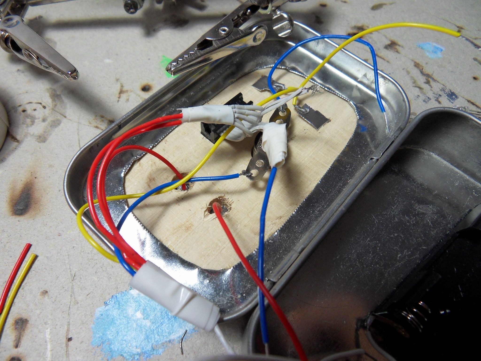 LED / Mini Lightbulb Tester : 7 Steps (with Pictures) - Instructables