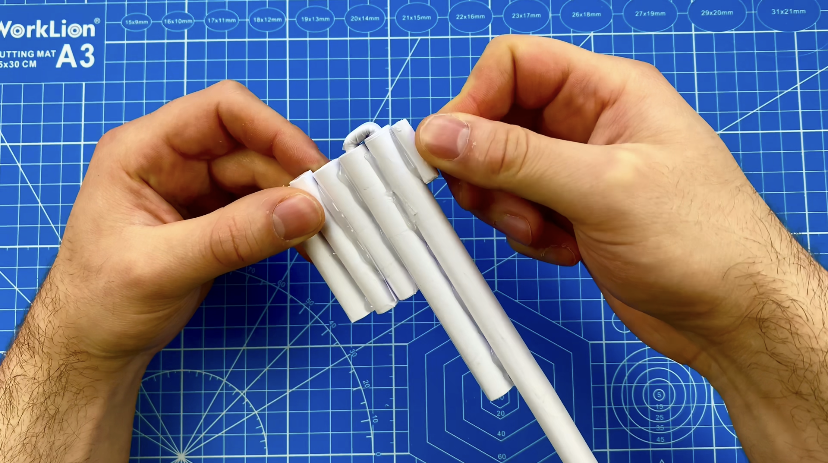 Powerful Rubber Band Gun Made From Paper : 10 Steps - Instructables