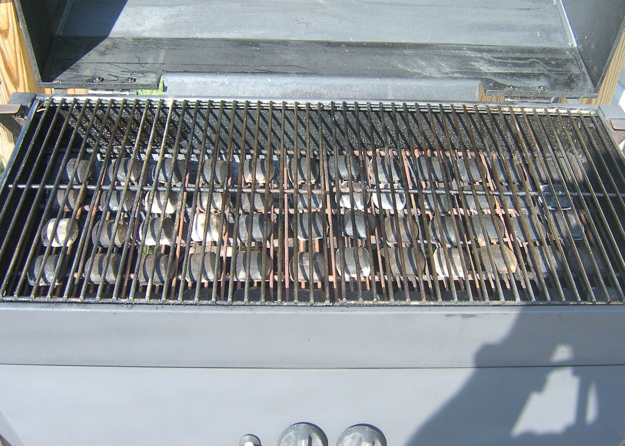 Gas Grill Renovation : 12 Steps (with Pictures) - Instructables
