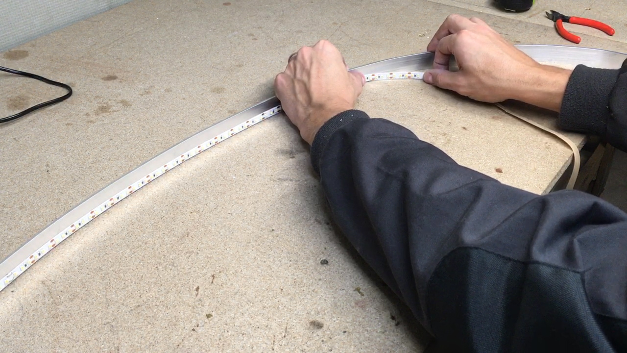 DIY: LED Workbench Light From LED Strips : 7 Steps (with Pictures ...