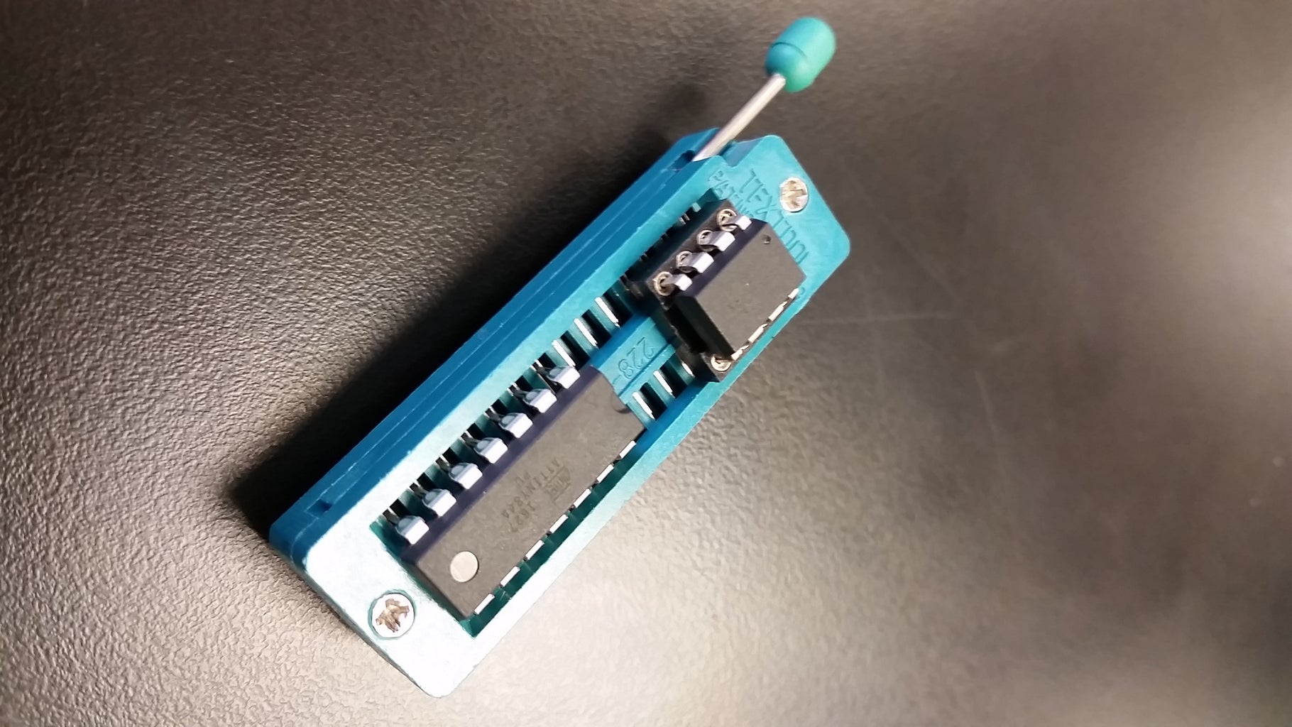 Zif Attiny Arduino As Isp Programmer With External Clock 11 Steps With Pictures