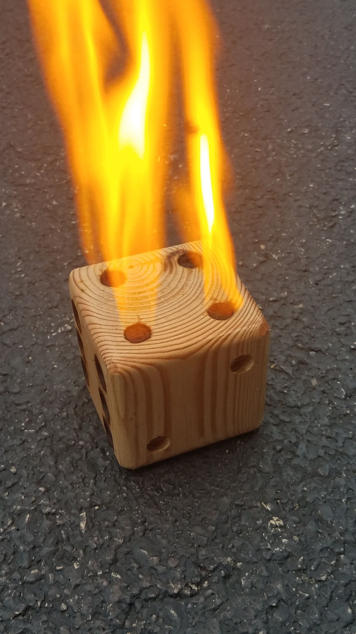 Cowboy Dice : 4 Steps - Instructables