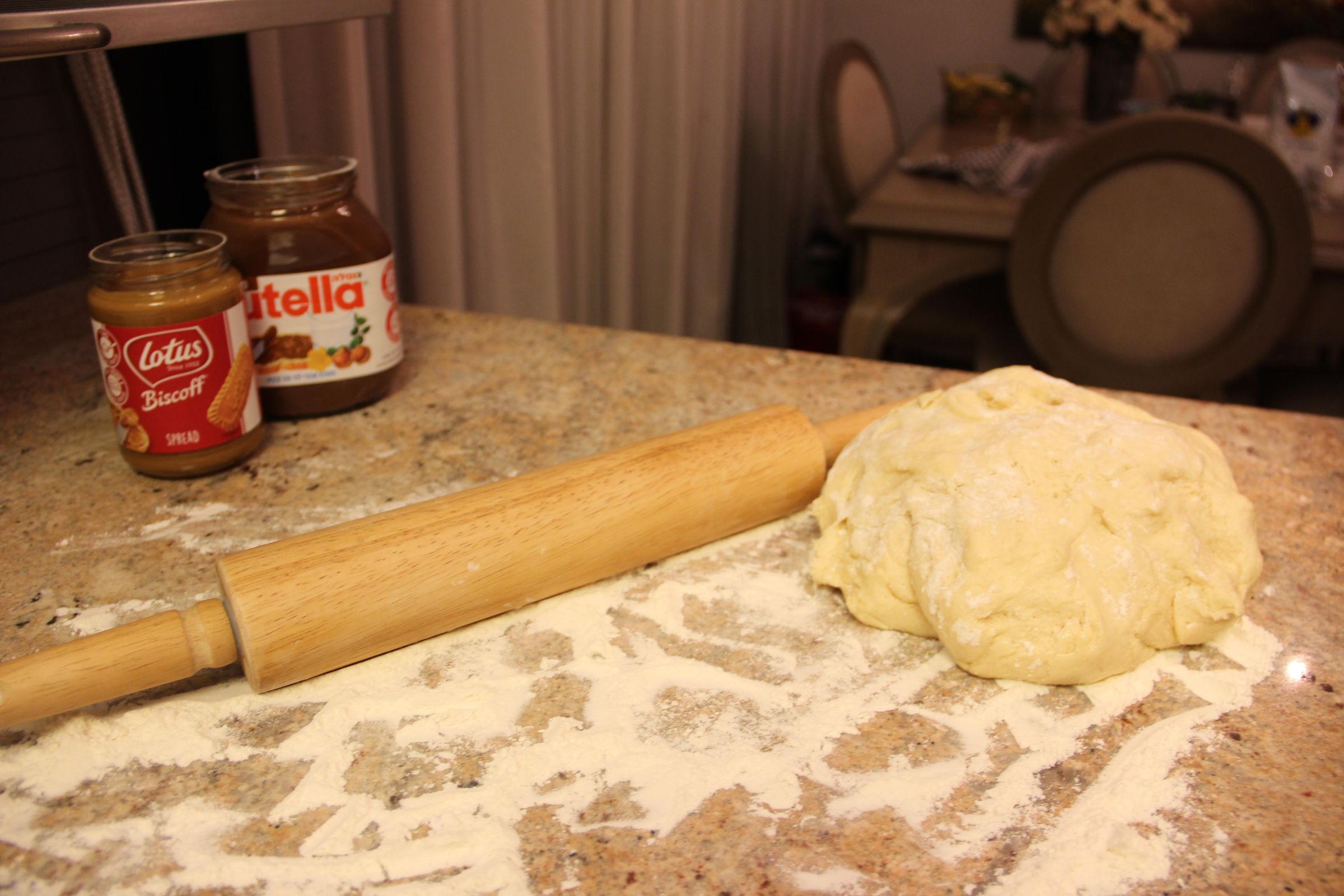 The Best Nutella and Lotus Rolls : 9 Steps (with Pictures) - Instructables
