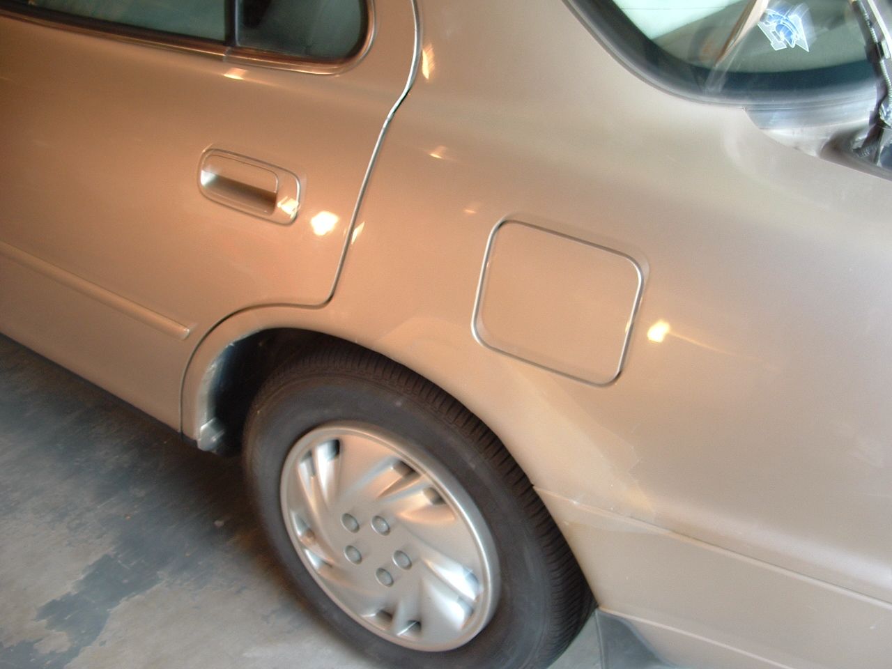 How to Fix Rust Around Your Wheel Wells : 8 Steps (with Pictures ...