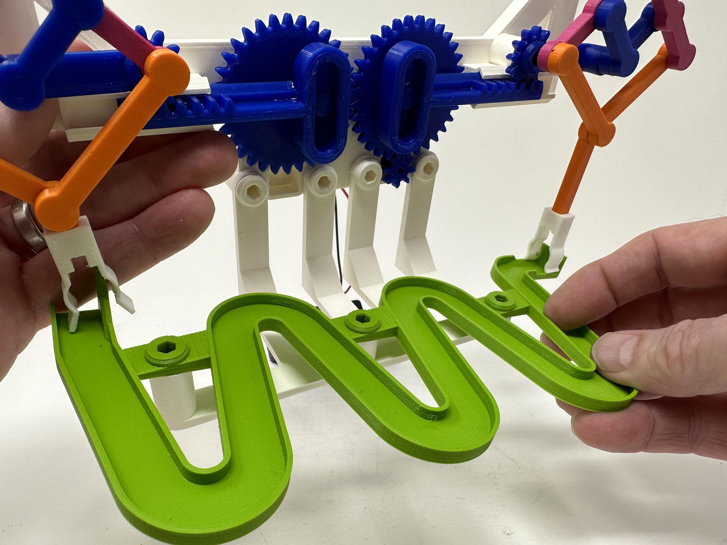 Marblevator, Grippers : 4 Steps (with Pictures) - Instructables