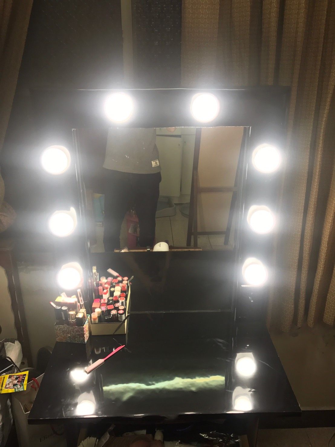 Internet Celebrity Mirror : 6 Steps - Instructables