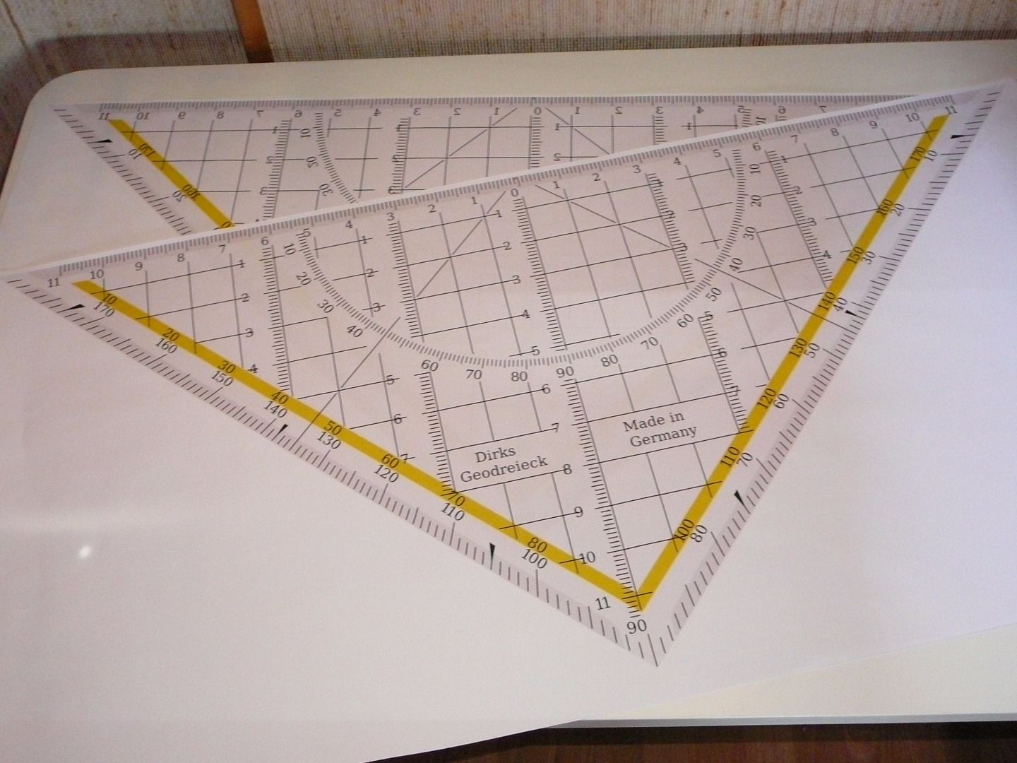 RC Pen-triangle Ruler Plane : 6 Steps (with Pictures) - Instructables