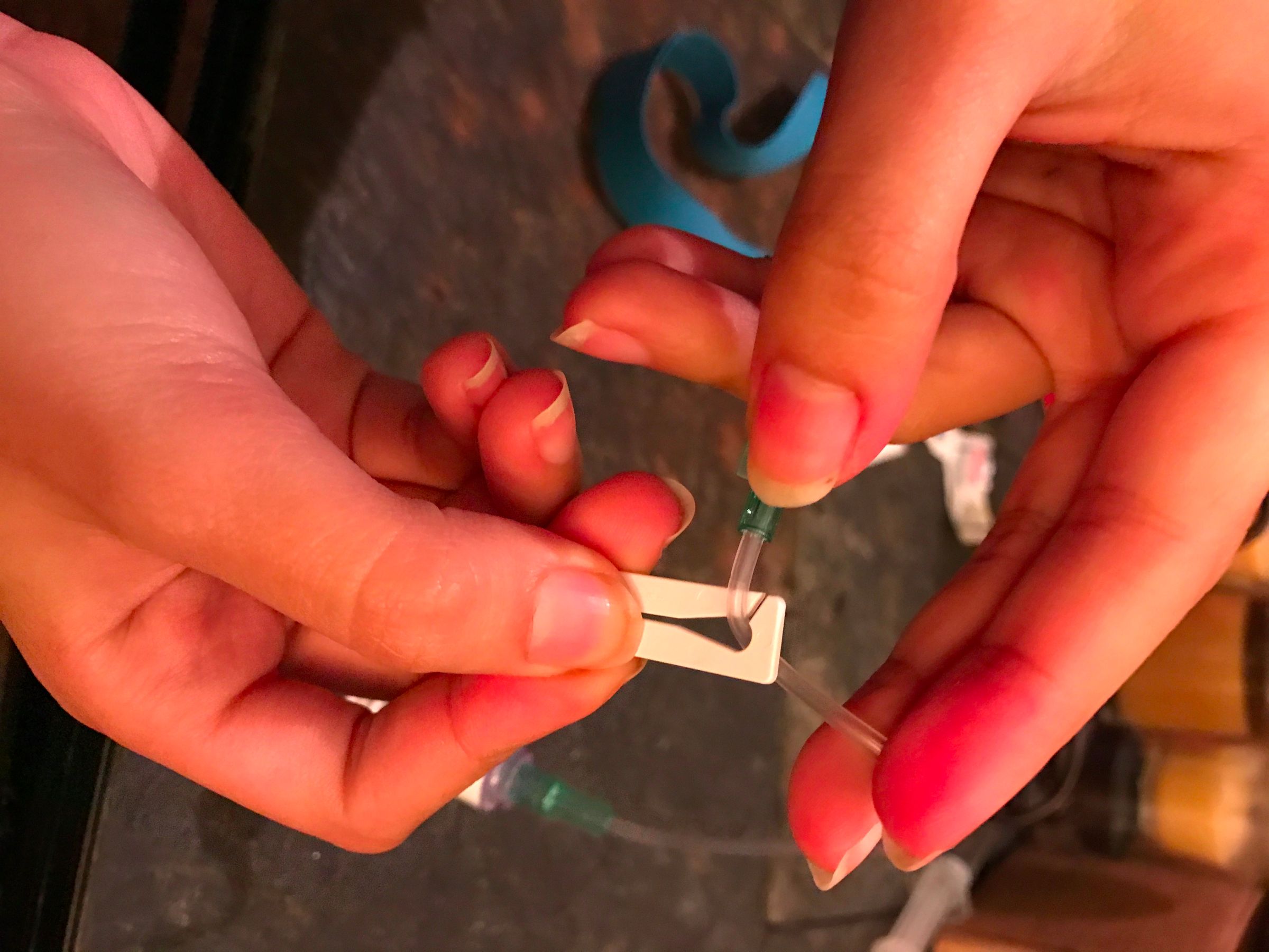 How to Insert an IV : 11 Steps - Instructables