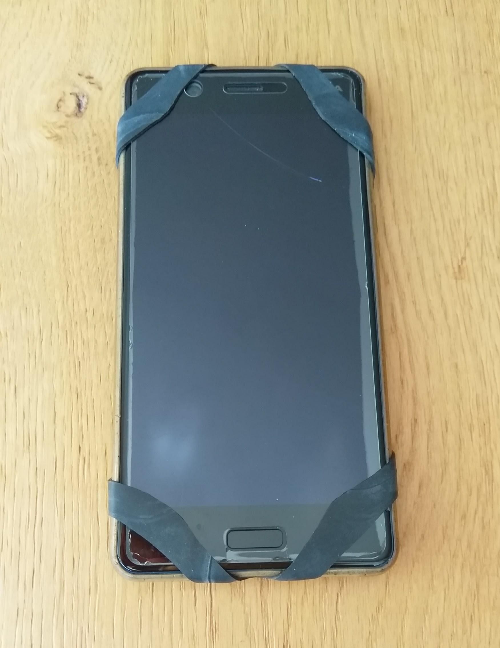 Universal Phone Harness for Free : 5 Steps (with Pictures) - Instructables