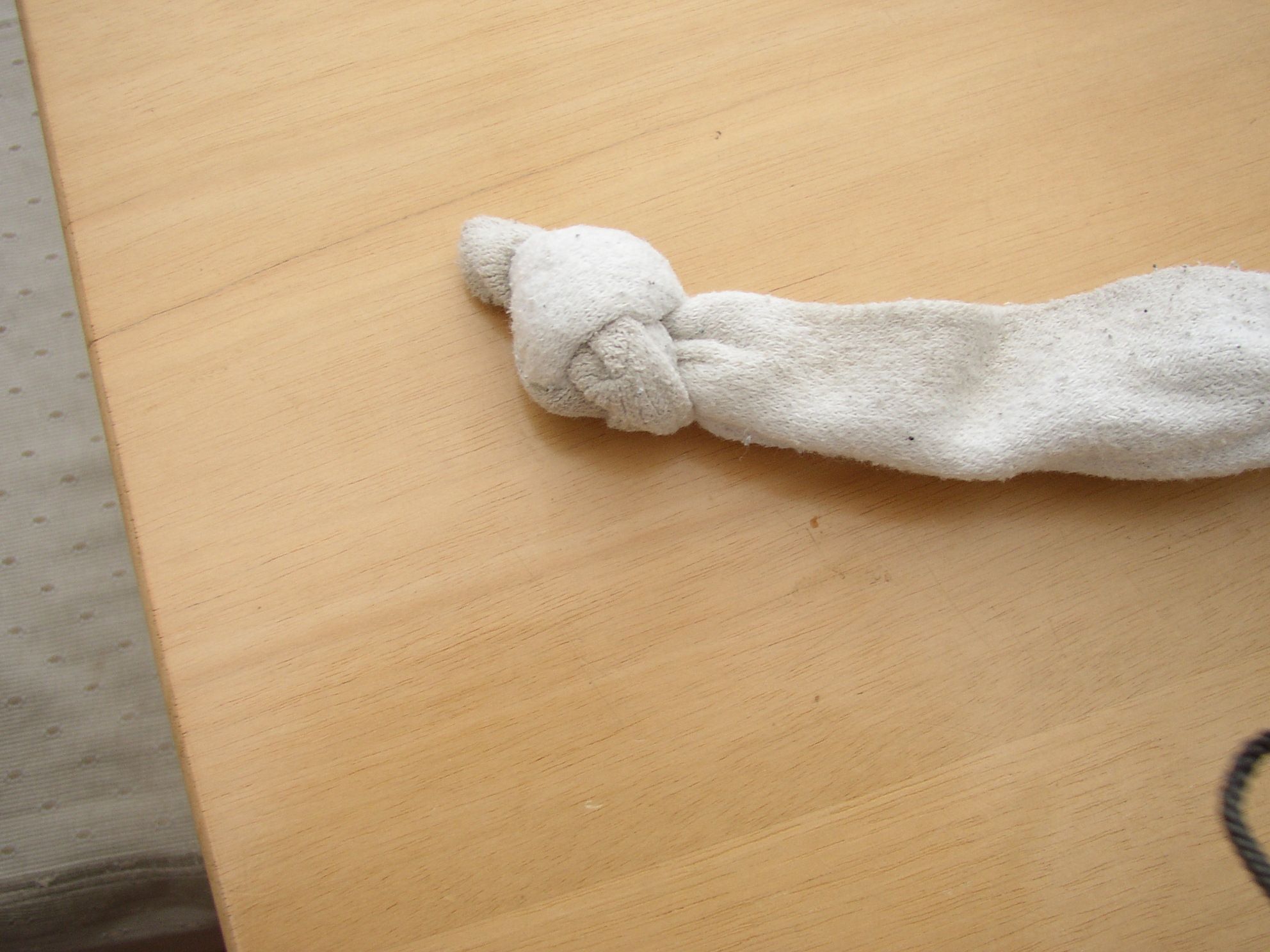 Ipod Sock Case Modification : 4 Steps - Instructables