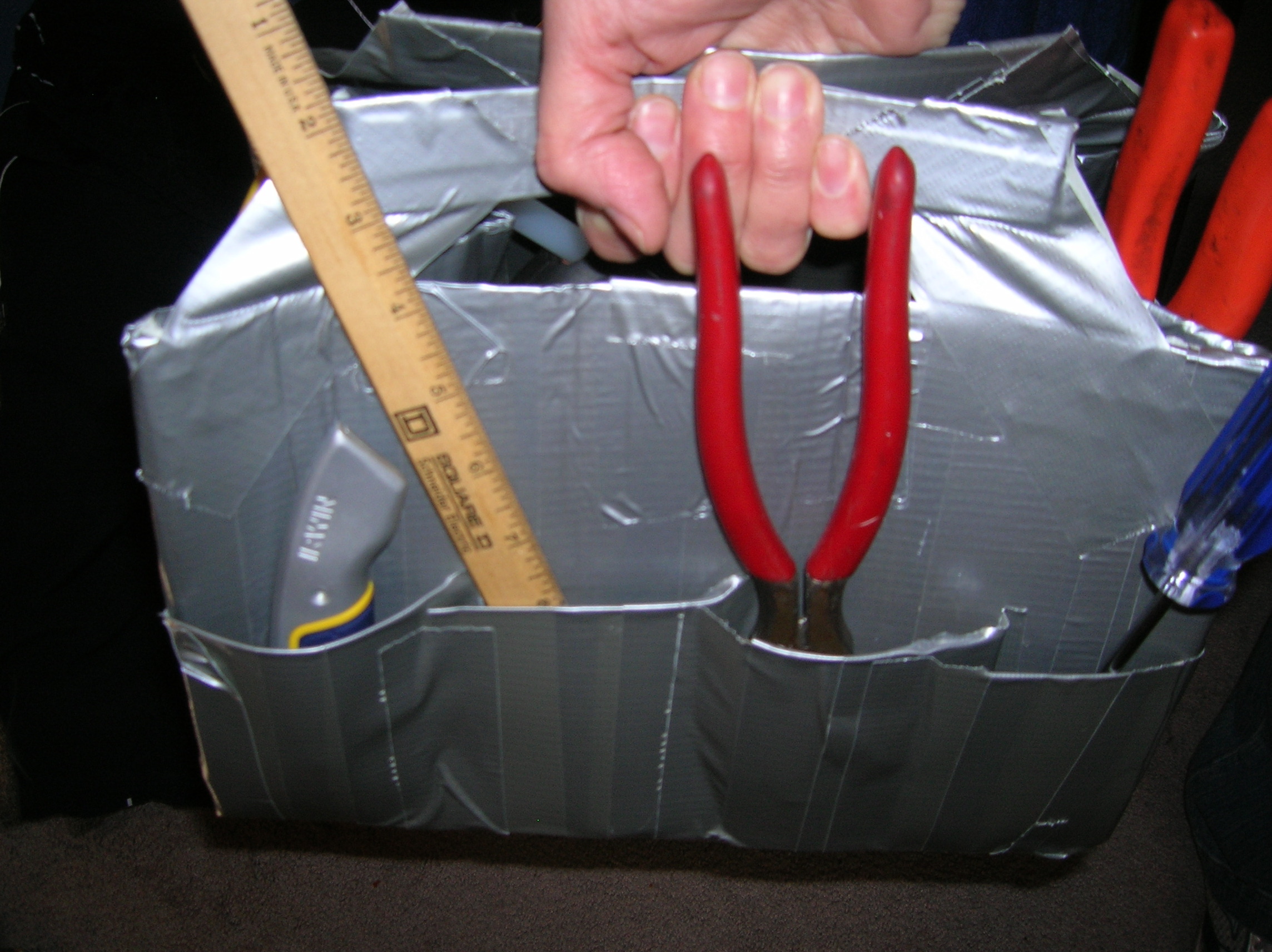 Duct Tape Tool Tote : 10 Steps (with Pictures) - Instructables