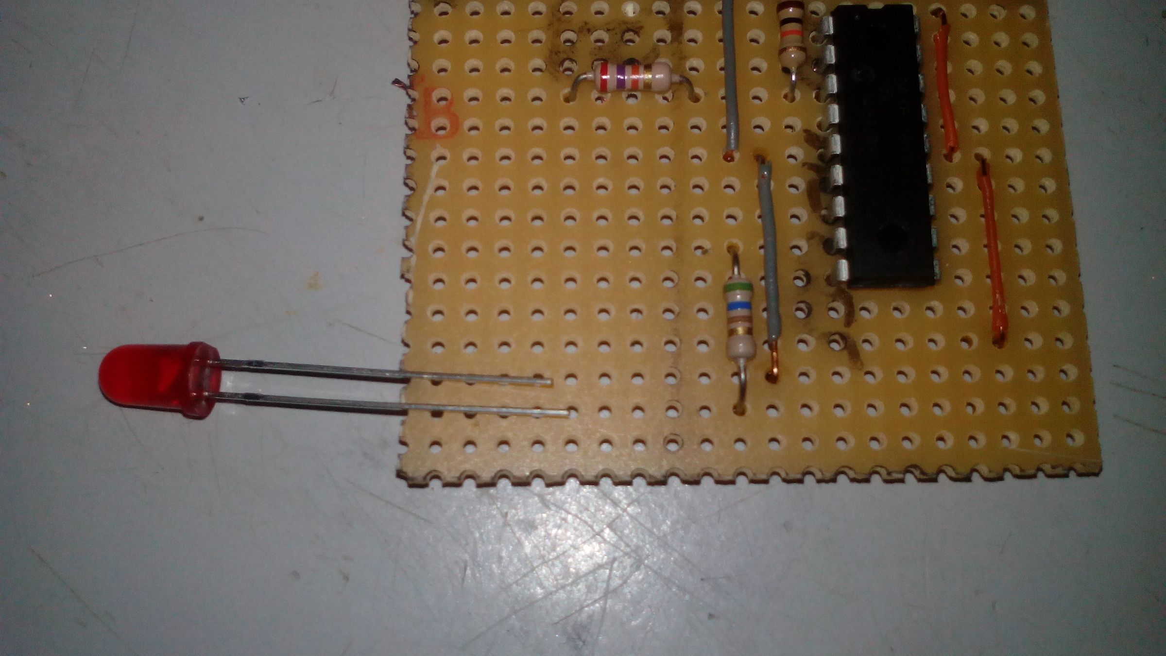 CHEAP AND EASY PICAXE ROBOT BOARD WITH SERIAL CABLE : 12 Steps (with ...