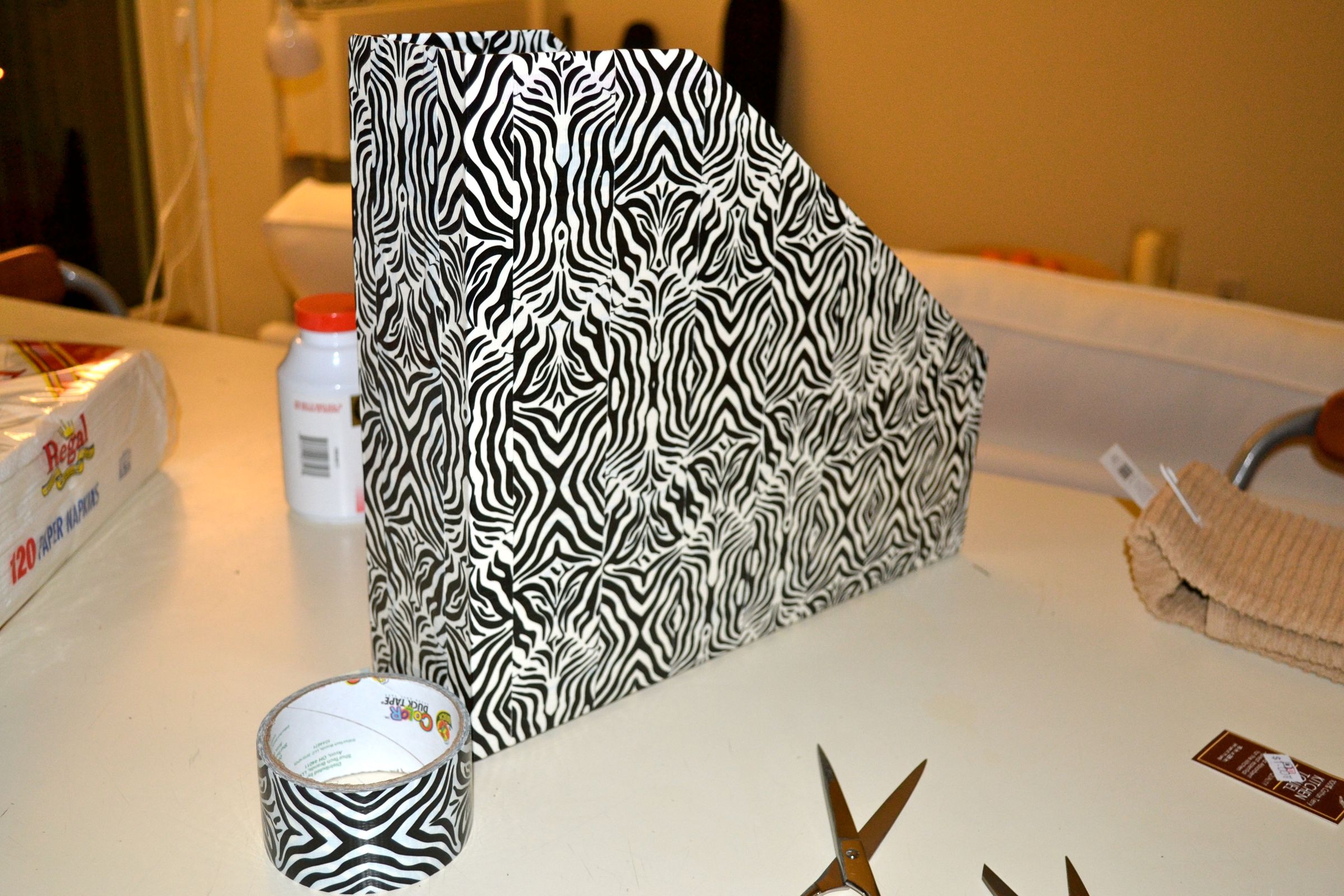 DIY 12x12 Paper Containers From Cardboard Box : 5 Steps - Instructables