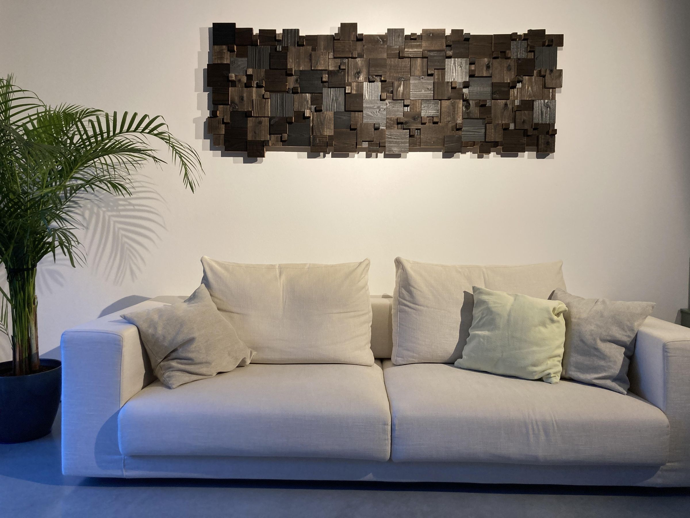 🪵 🔊 Echoes of Tradition: Yaki Sugi Acoustic Diffuser From Repurposed ...