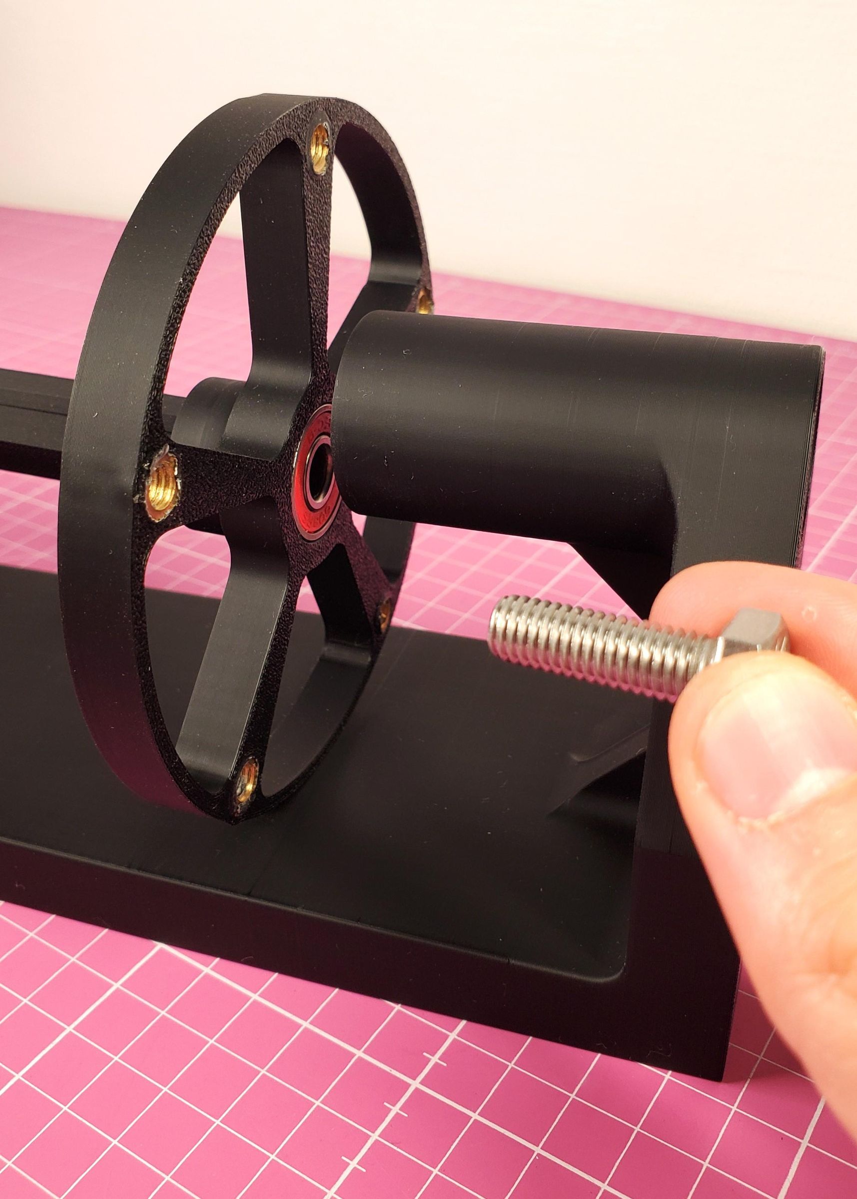 3D Printed Fishing Lure Rotating Drying Station : 13 Steps (with ...