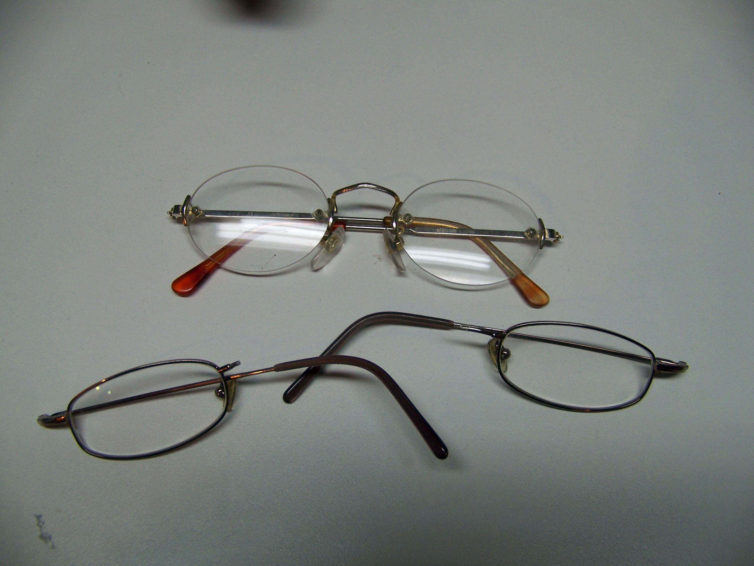 Super Easy Glasses Repair : 5 Steps (with Pictures) - Instructables