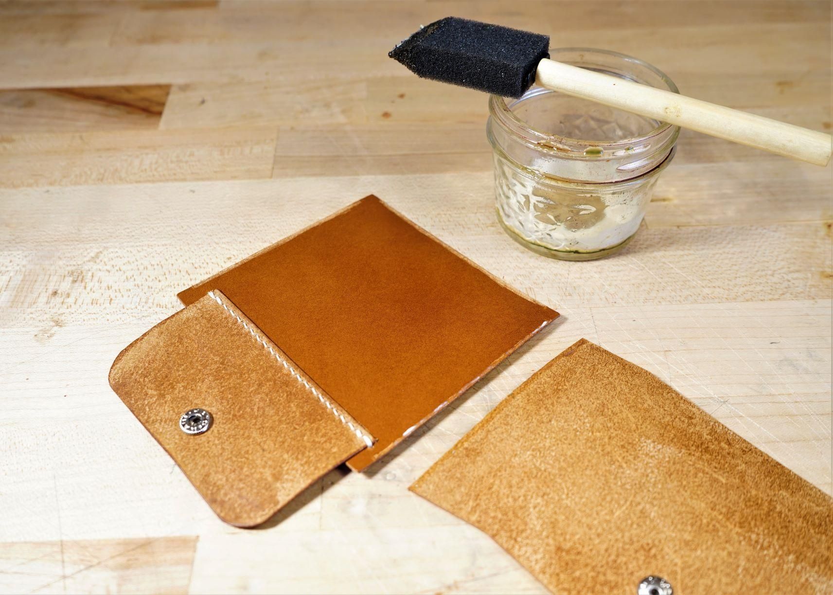 Leather Coin Pouch Wallet : 14 Steps (with Pictures) - Instructables