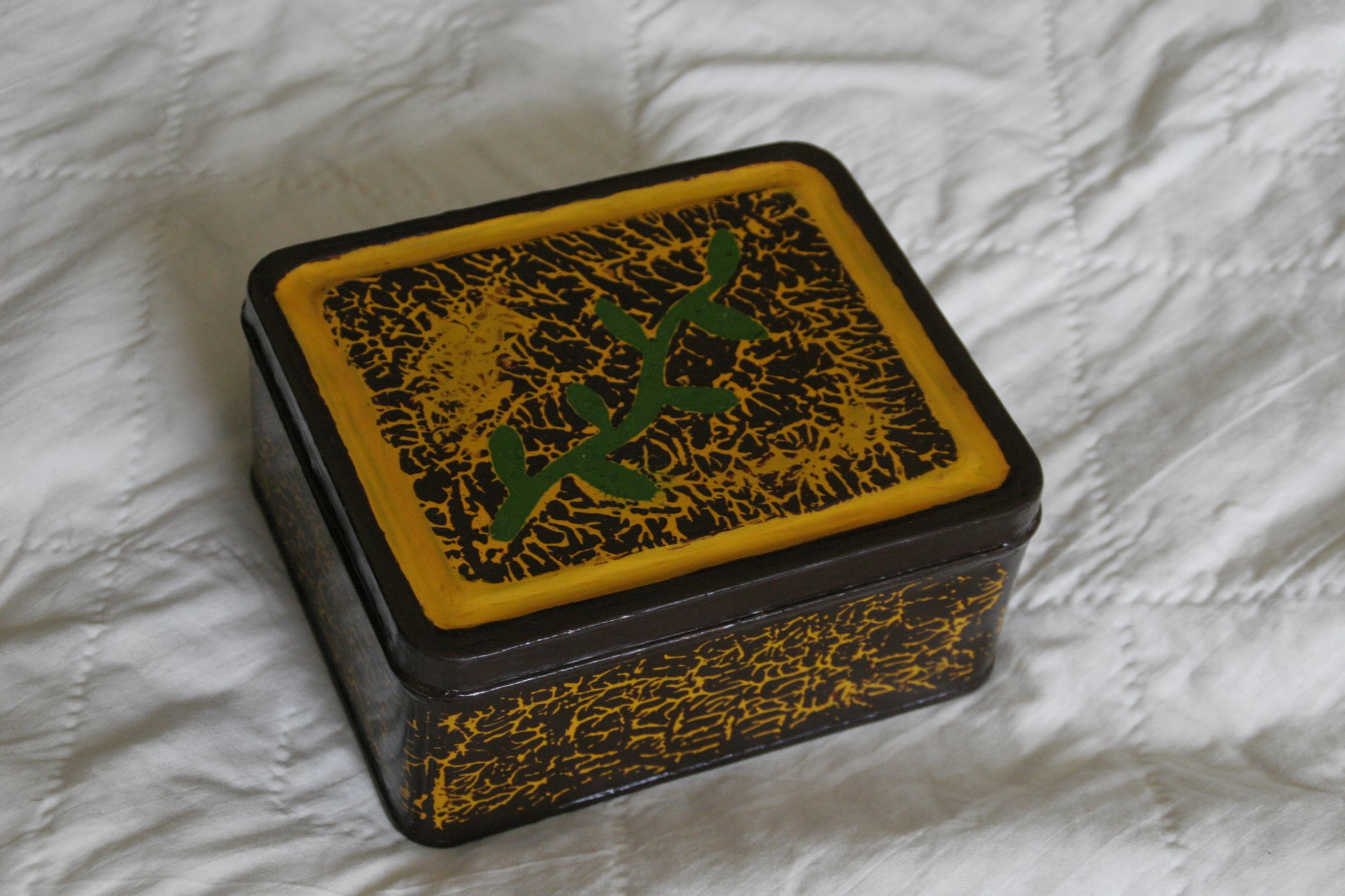Marble Effect Tin Box - Instructables