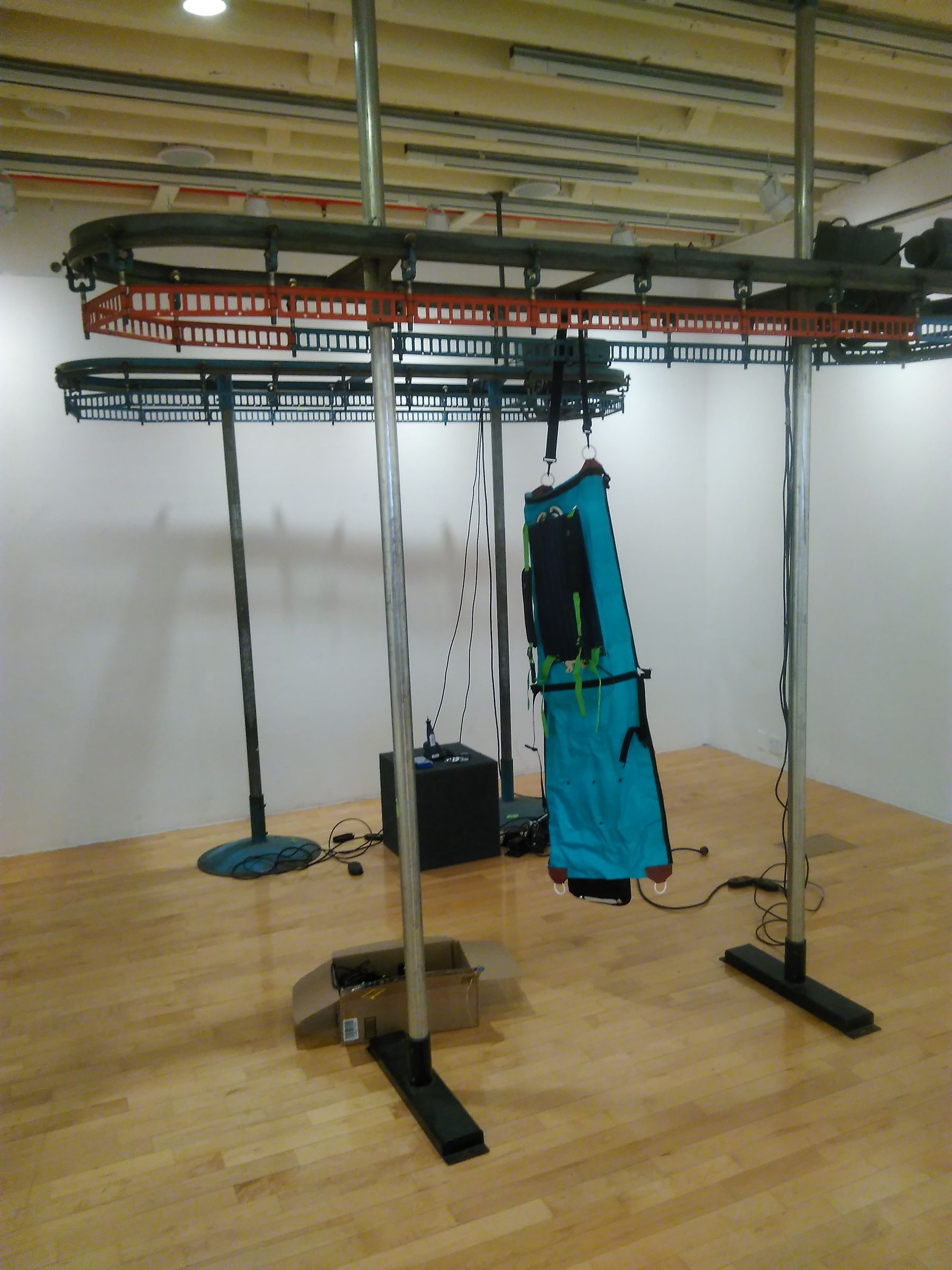 Long-Range RFID-Controlled Dry Cleaner Conveyor : 9 Steps (with ...