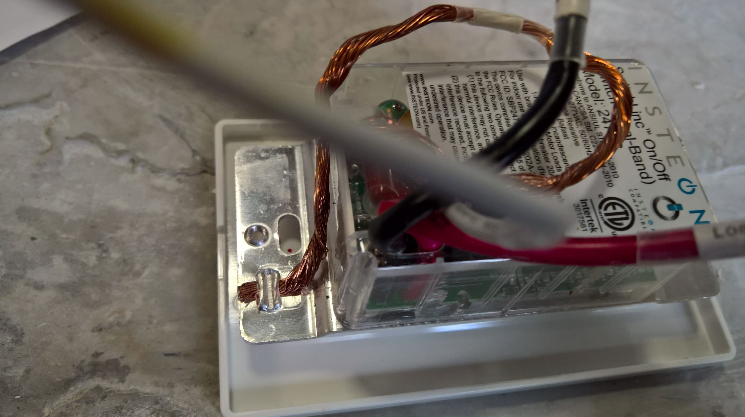 Philips Hue Dimmer Outlet Cover : 4 Steps - Instructables