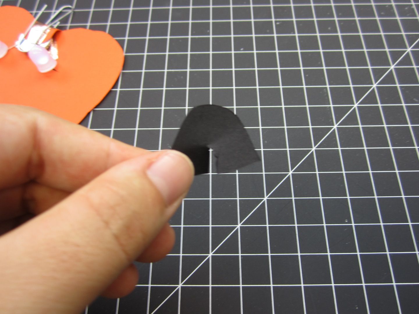 Halloween LED Paper Crafts : 12 Steps (with Pictures) - Instructables