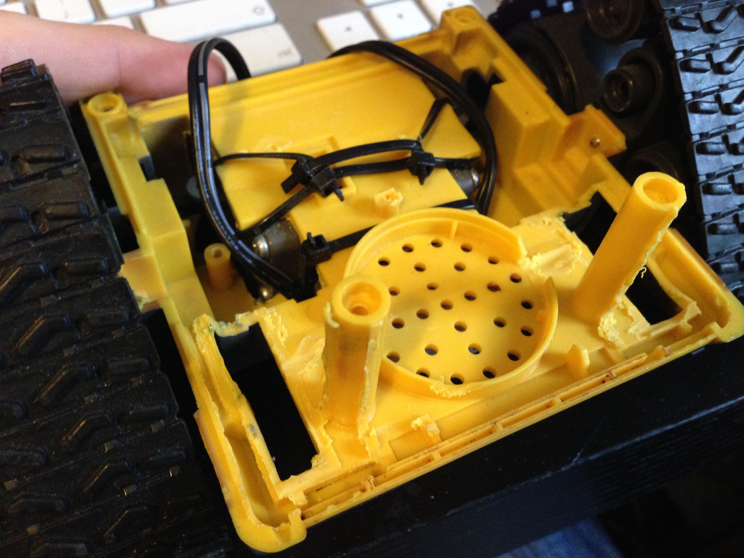 Spark-e - a Spark Core + Touch OSC Controlled Wall-e Toy Robot ...