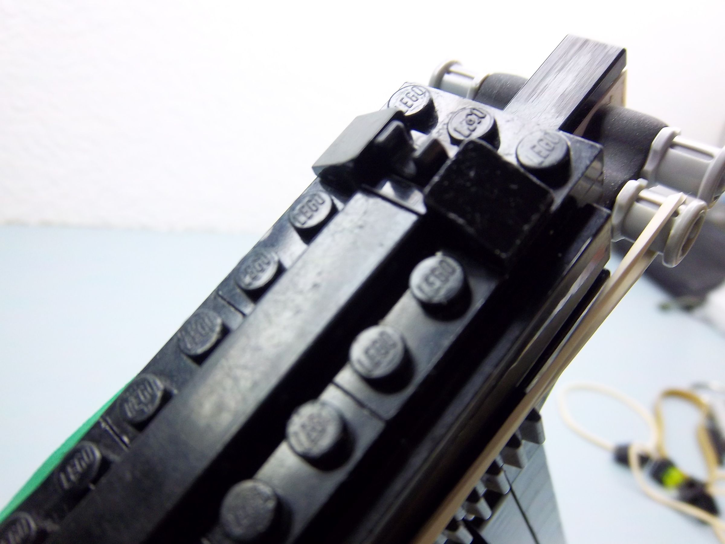 Functional LEGO Pistol (with GIF) : 4 Steps (with Pictures) - Instructables