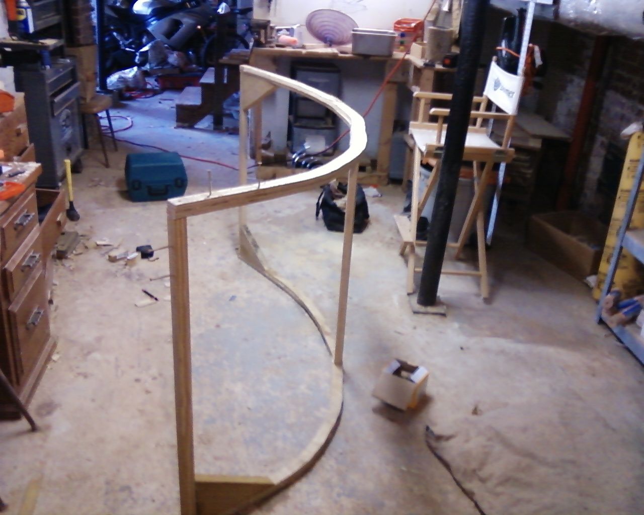 Build a Curved Wooden Fence : 3 Steps (with Pictures) - Instructables