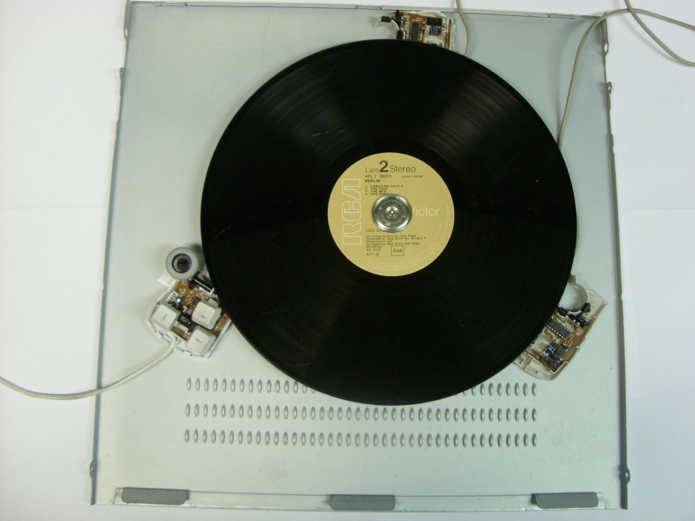 DIY DJ Turntable From Old Computer Parts : 12 Steps (with Pictures ...