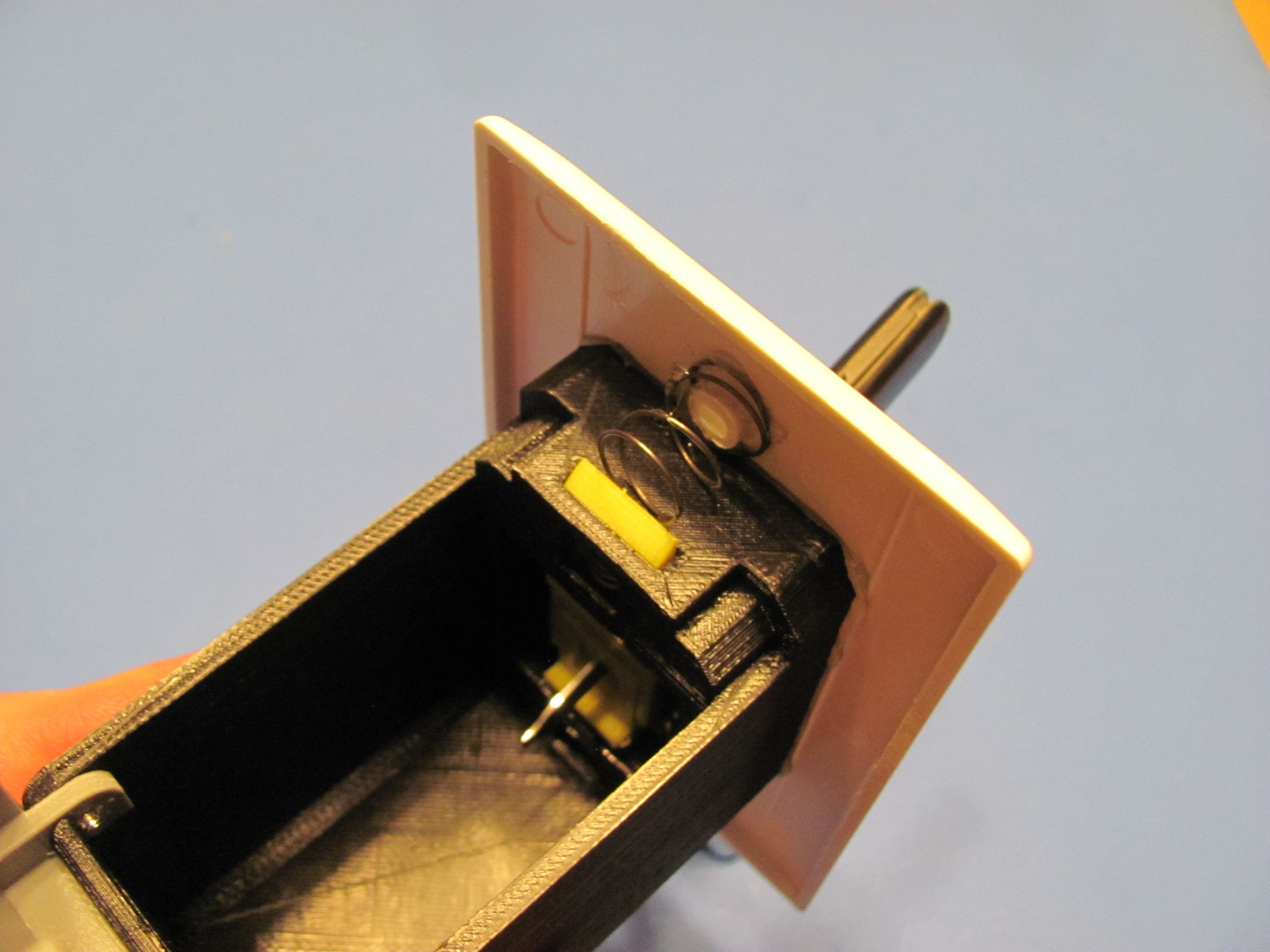 Phone Jack Secret Compartment : 7 Steps (with Pictures) - Instructables