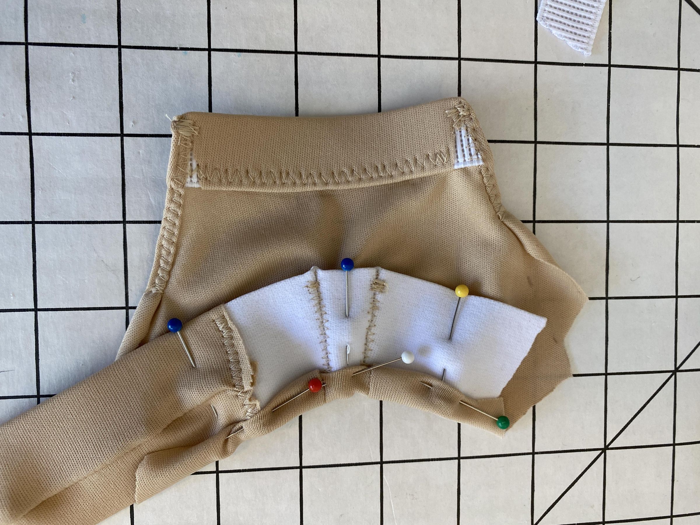 Make a Splint for Your Sore Thumb Joint : 10 Steps (with Pictures ...
