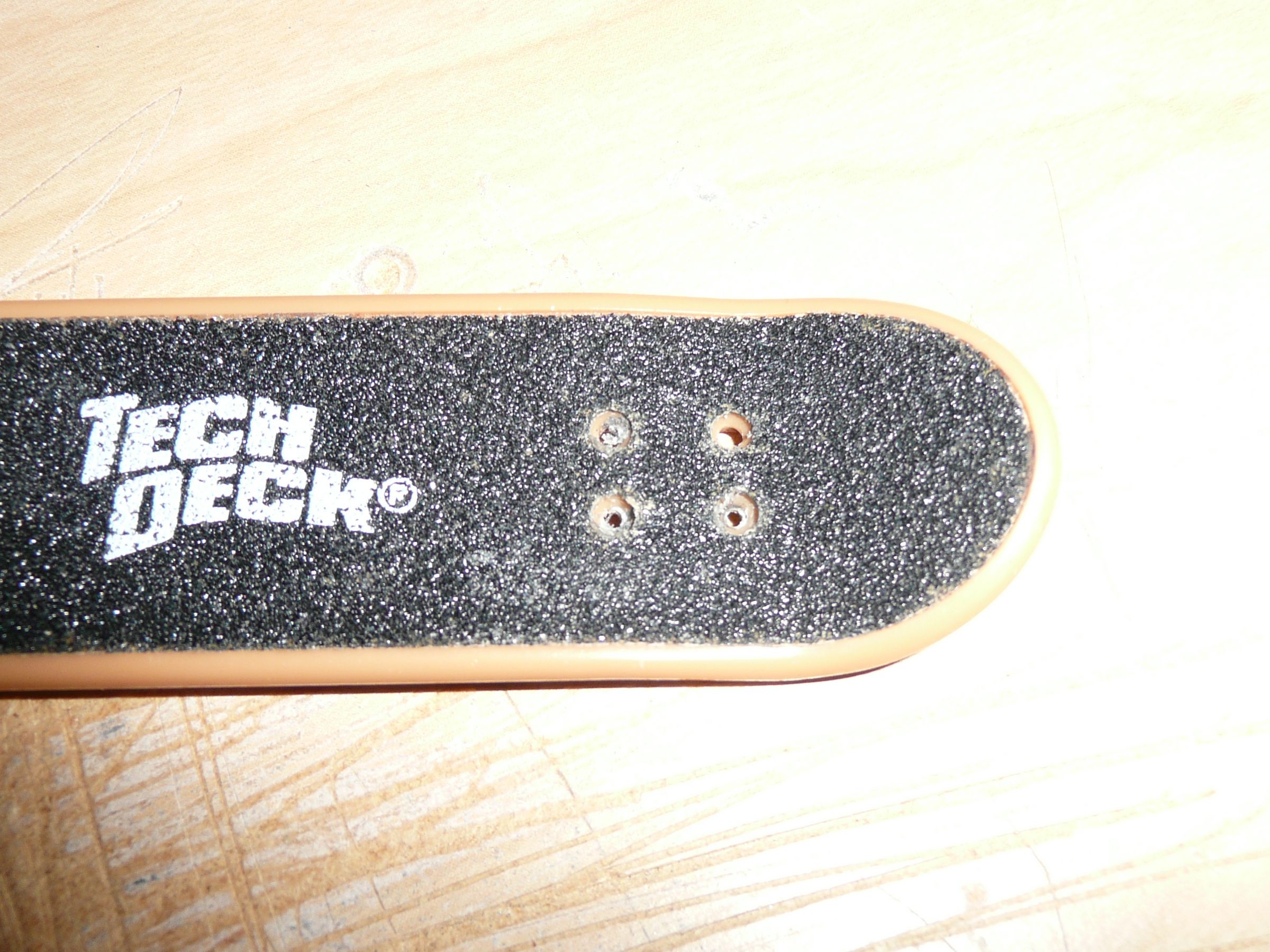 Tech Deck Keychain : 3 Steps - Instructables