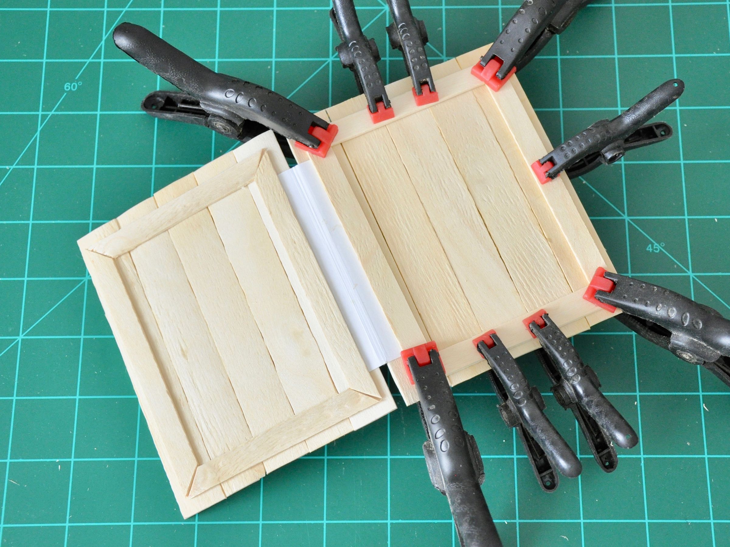 Popsicle Stick Greeting Card : 14 Steps (with Pictures) - Instructables