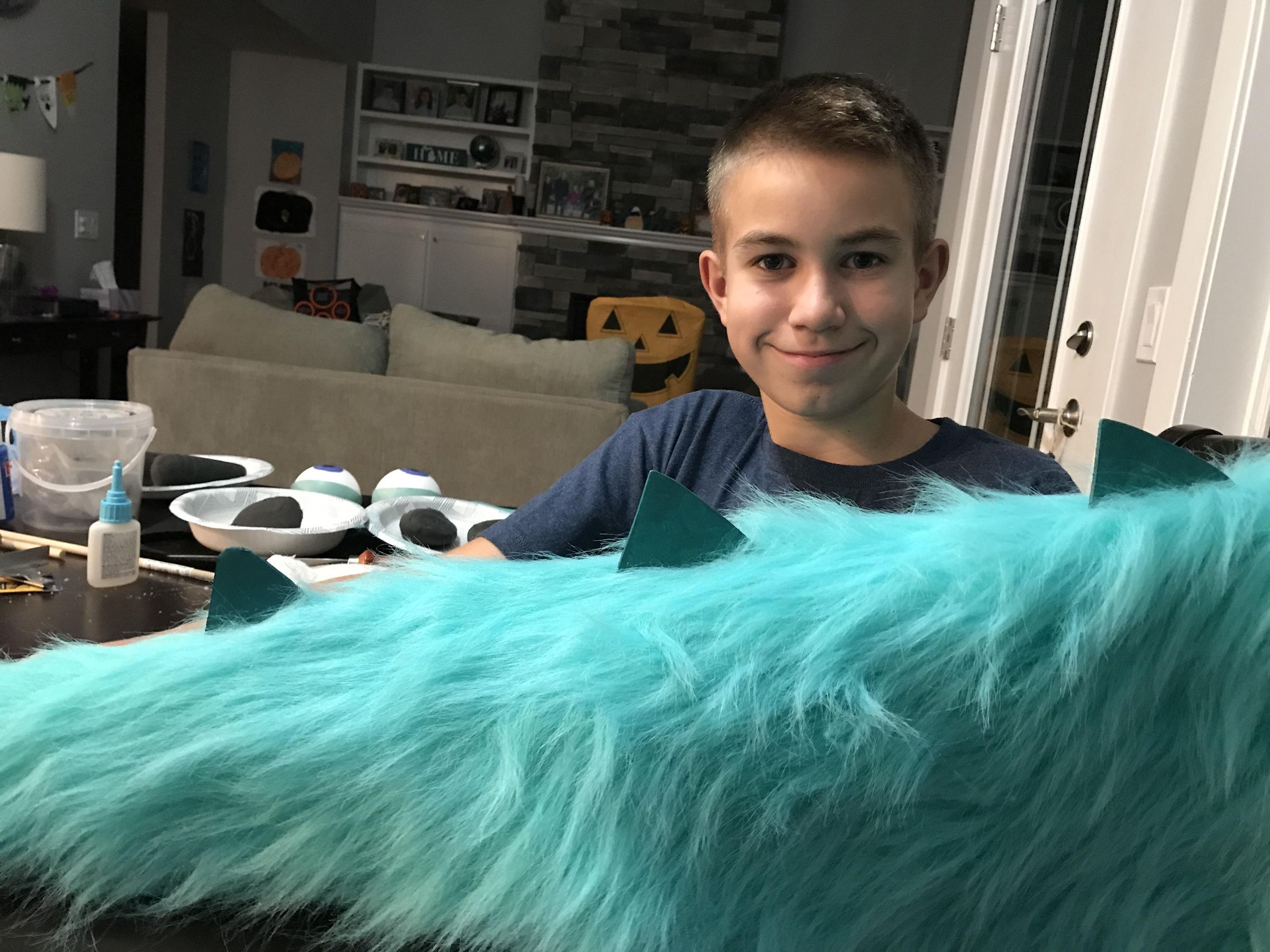 Sulley (Trademark Disney) Monster Homemade Halloween Costume : 11 Steps ...