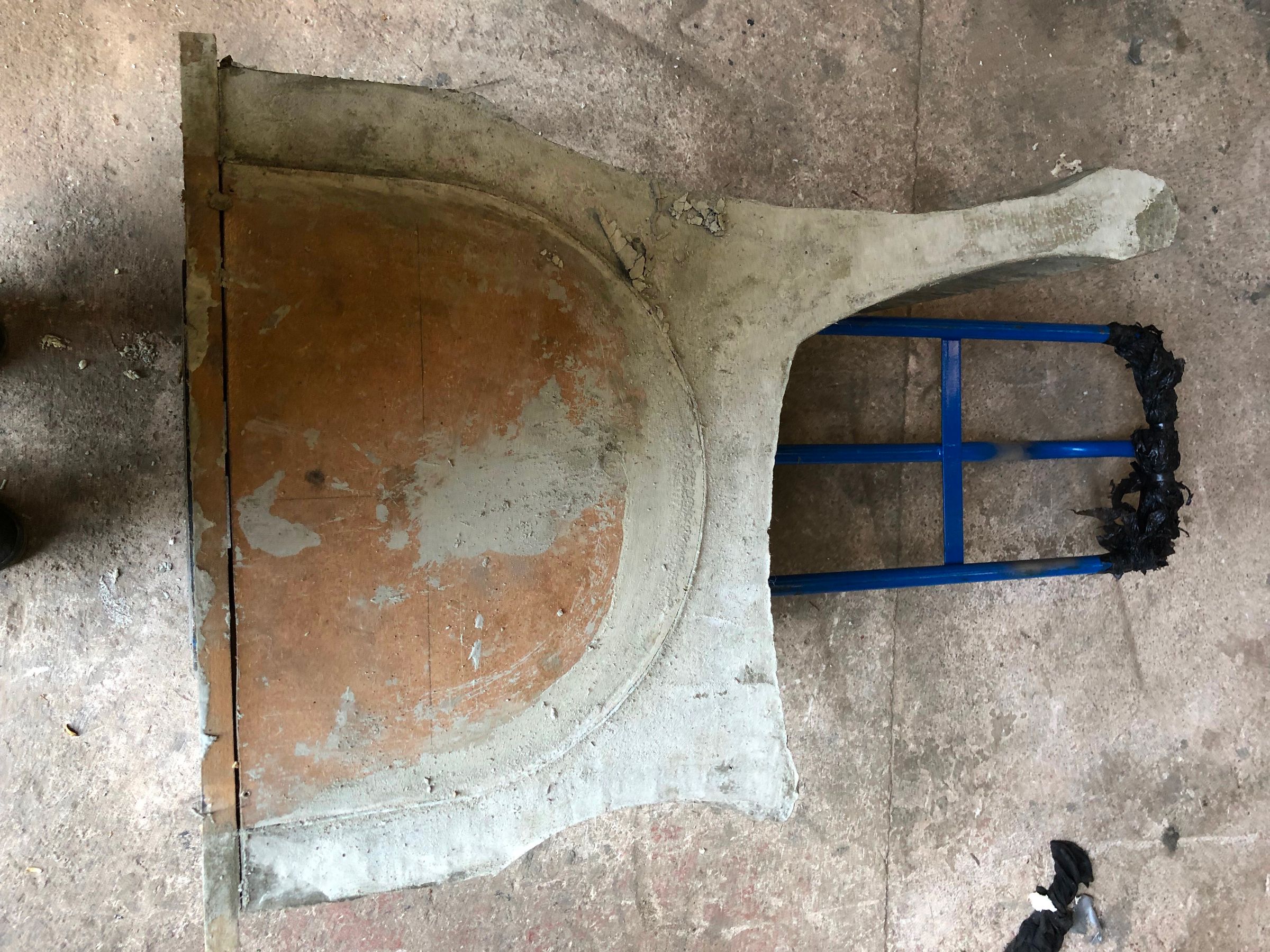 Concrete Chairs and Table : 11 Steps (with Pictures) - Instructables