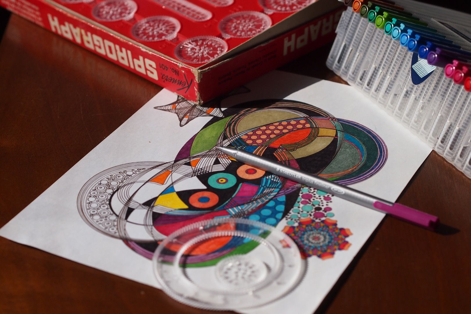 Spirograph Art Cards : 4 Steps (with Pictures) - Instructables