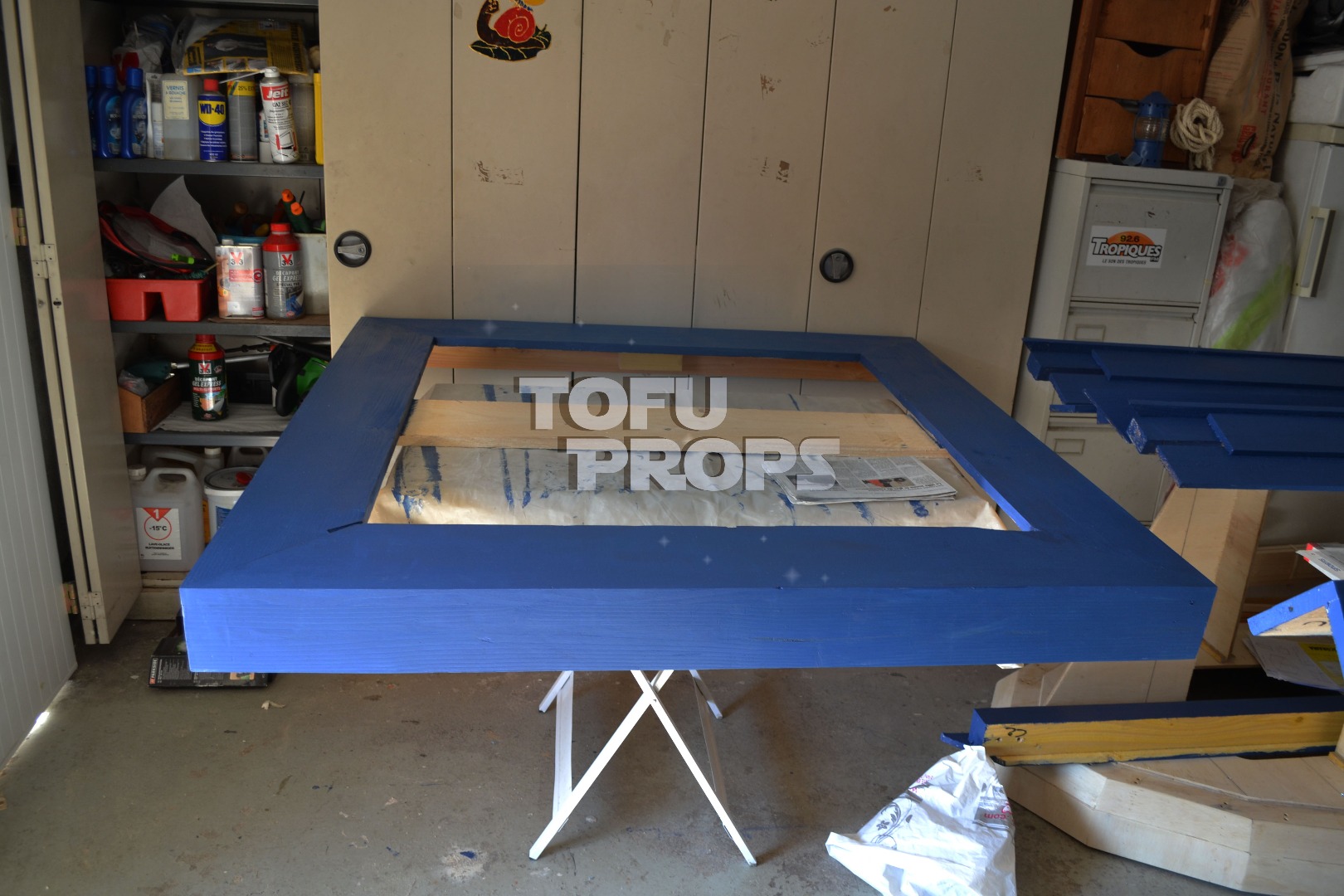 TARDIS DR WHO Life Size - Instructables