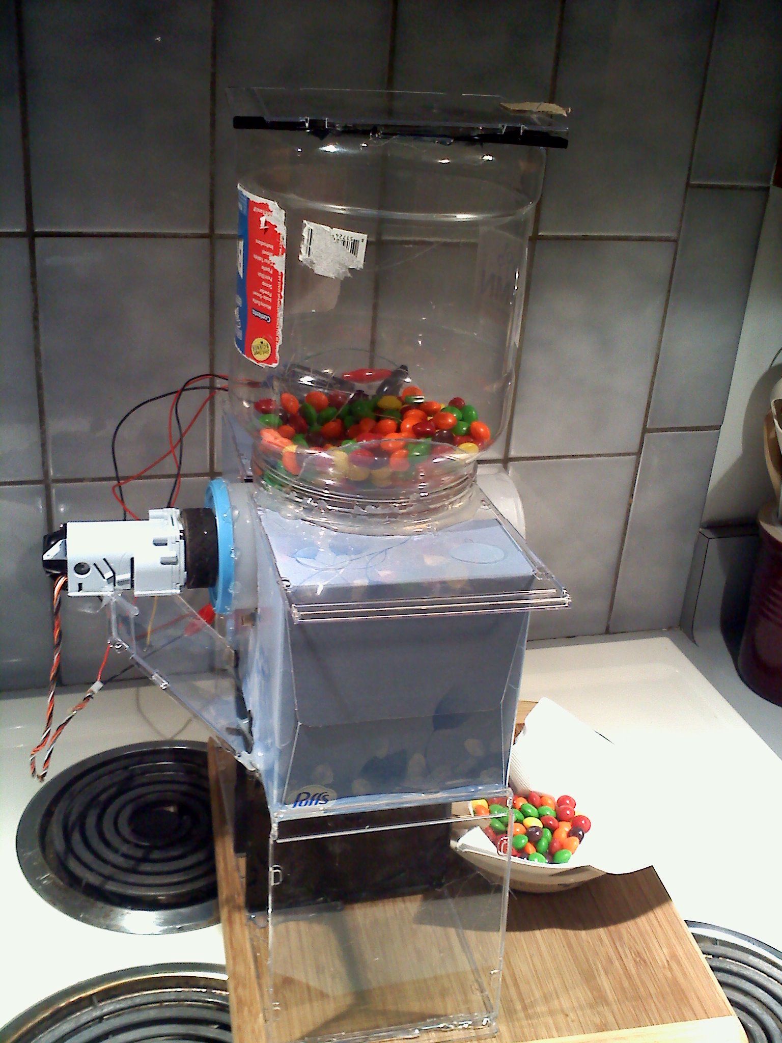 CandyBot V1.0 : 5 Steps (with Pictures) - Instructables