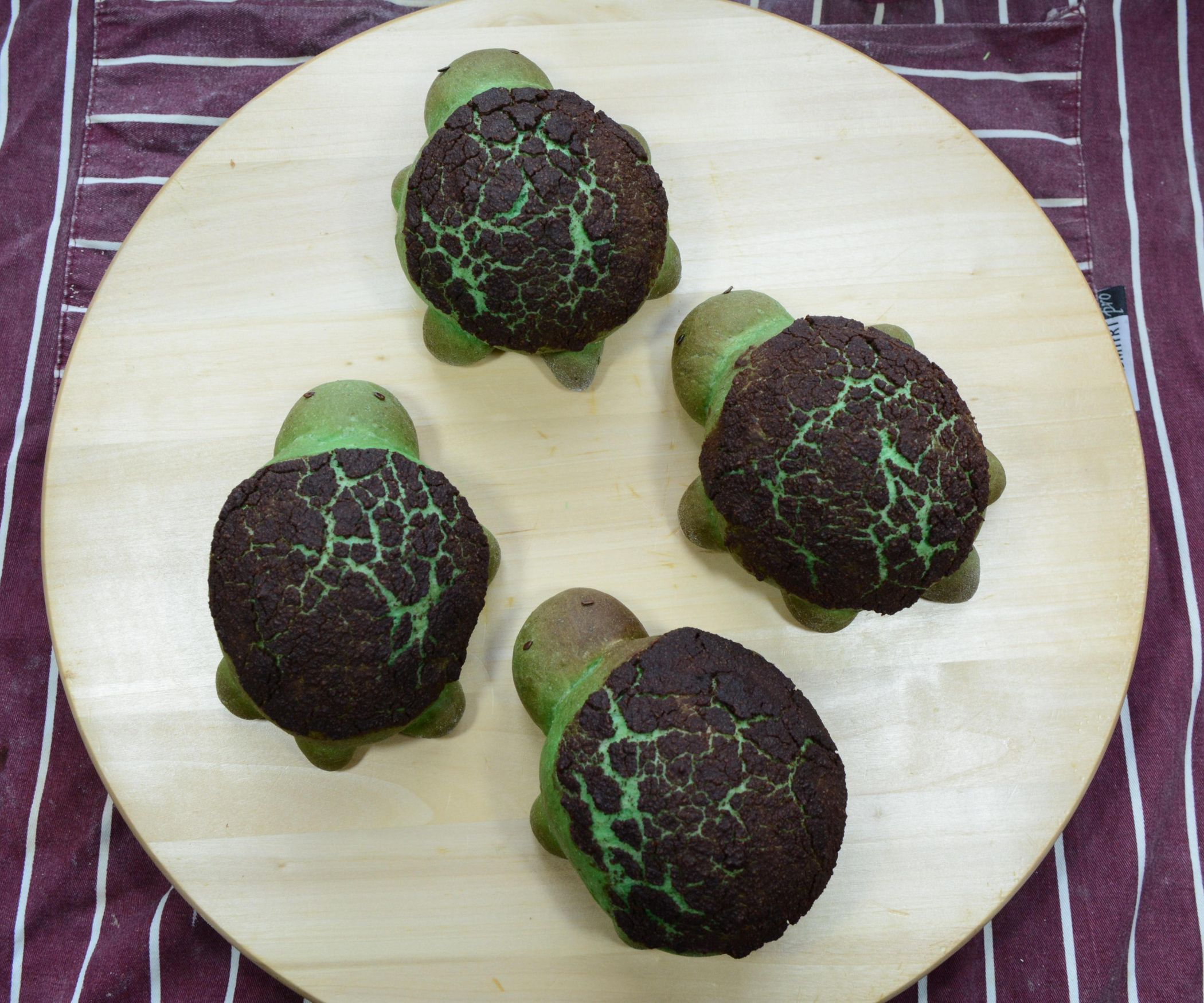 Matcha and White Chocolate Turtle Bread : 8 Steps (with Pictures ...