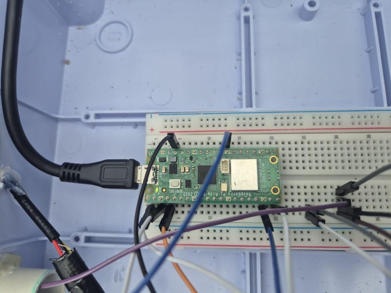 DIY IoT Rain Gauge & Weather Monitoring System Using Raspberry Pi Pico ...