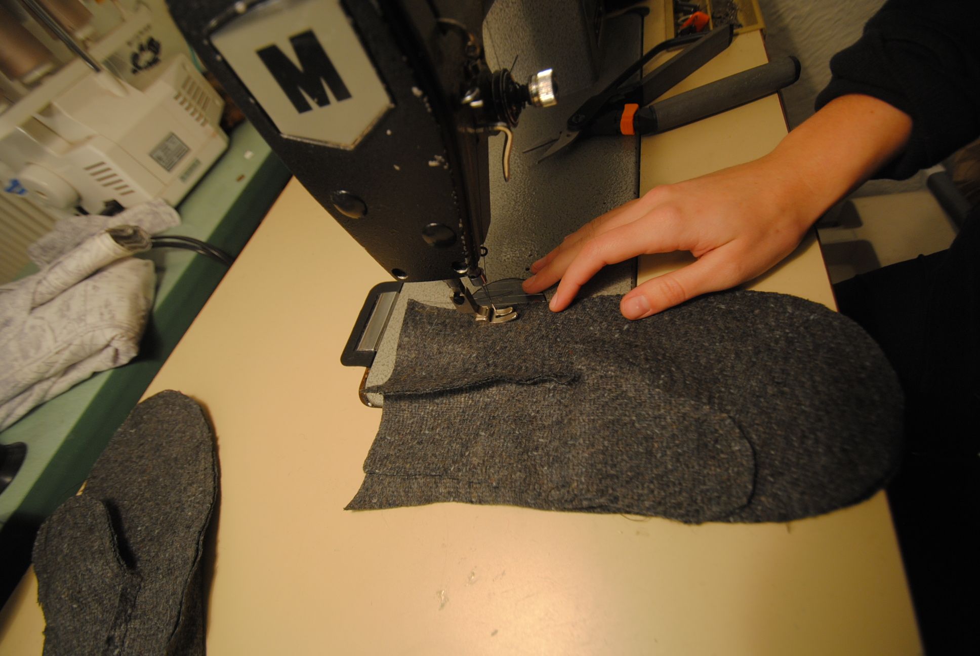 Making Mittens With Danielle Everine : 3 Steps - Instructables